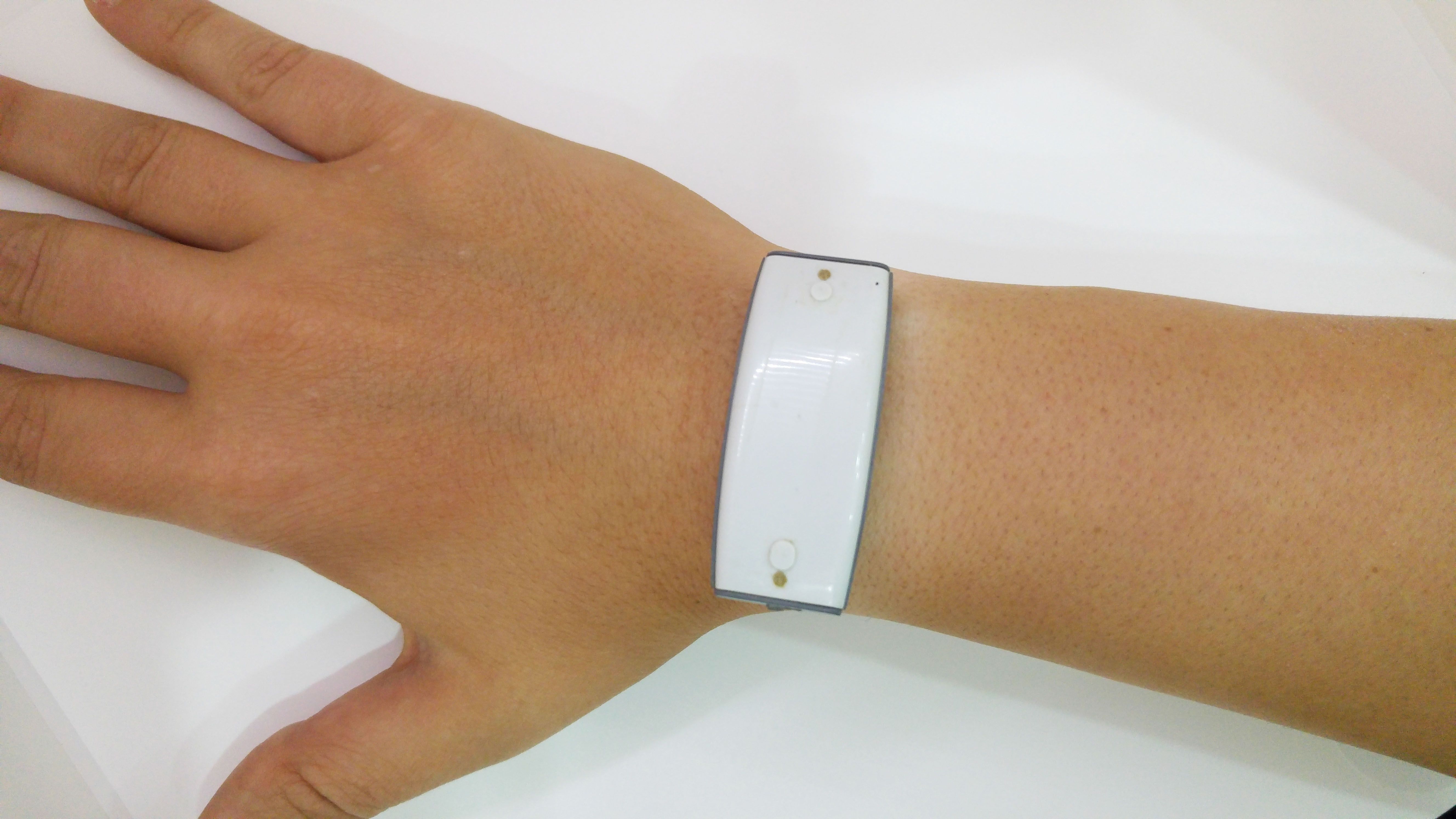 Amiigo Review: An Activity And Gym Workout Tracker With Lots Of ...