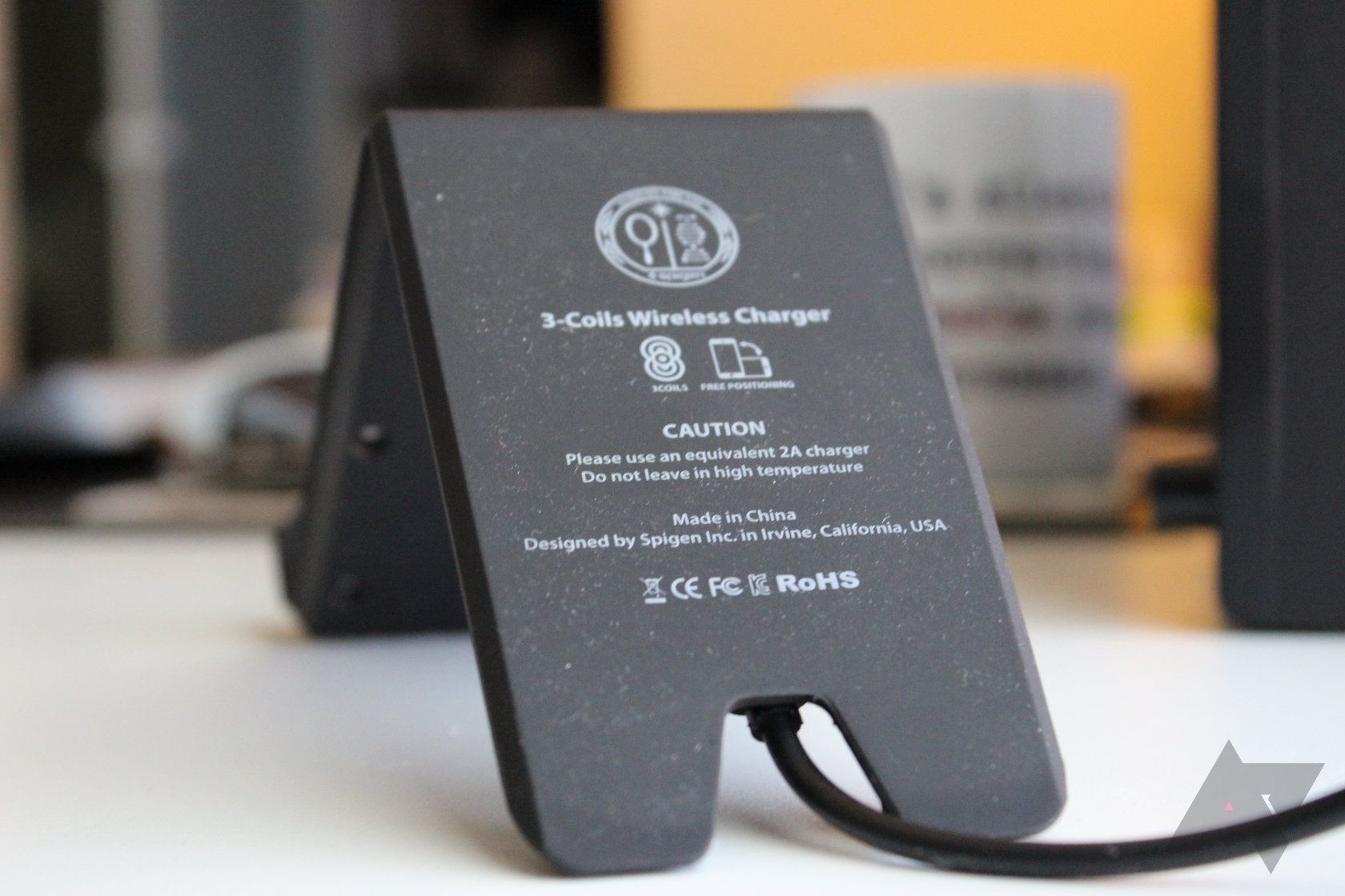 Spigen F300 Wireless Charger Review: Look Out, TYLT