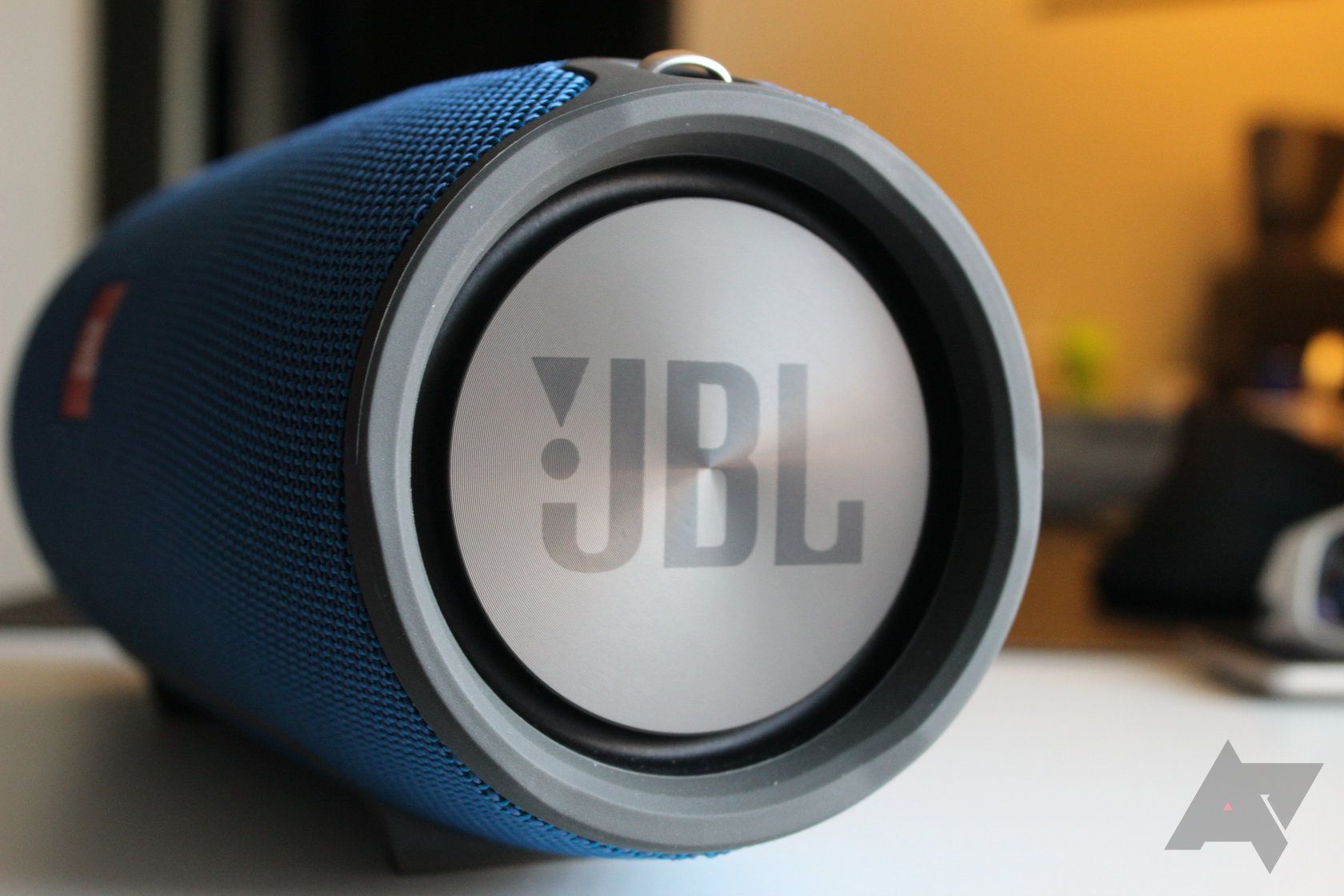 JBL Xtreme And Flip 3 Review: Competition, Destroyed