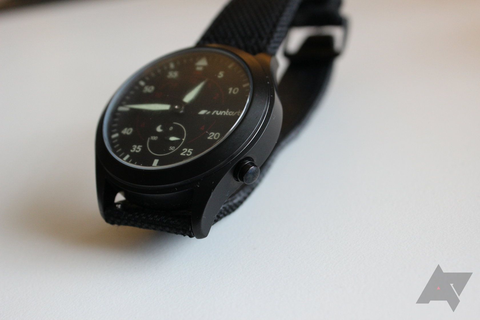 Runtastic Moment (Elite) Review: Just Buy A Smartwatch
