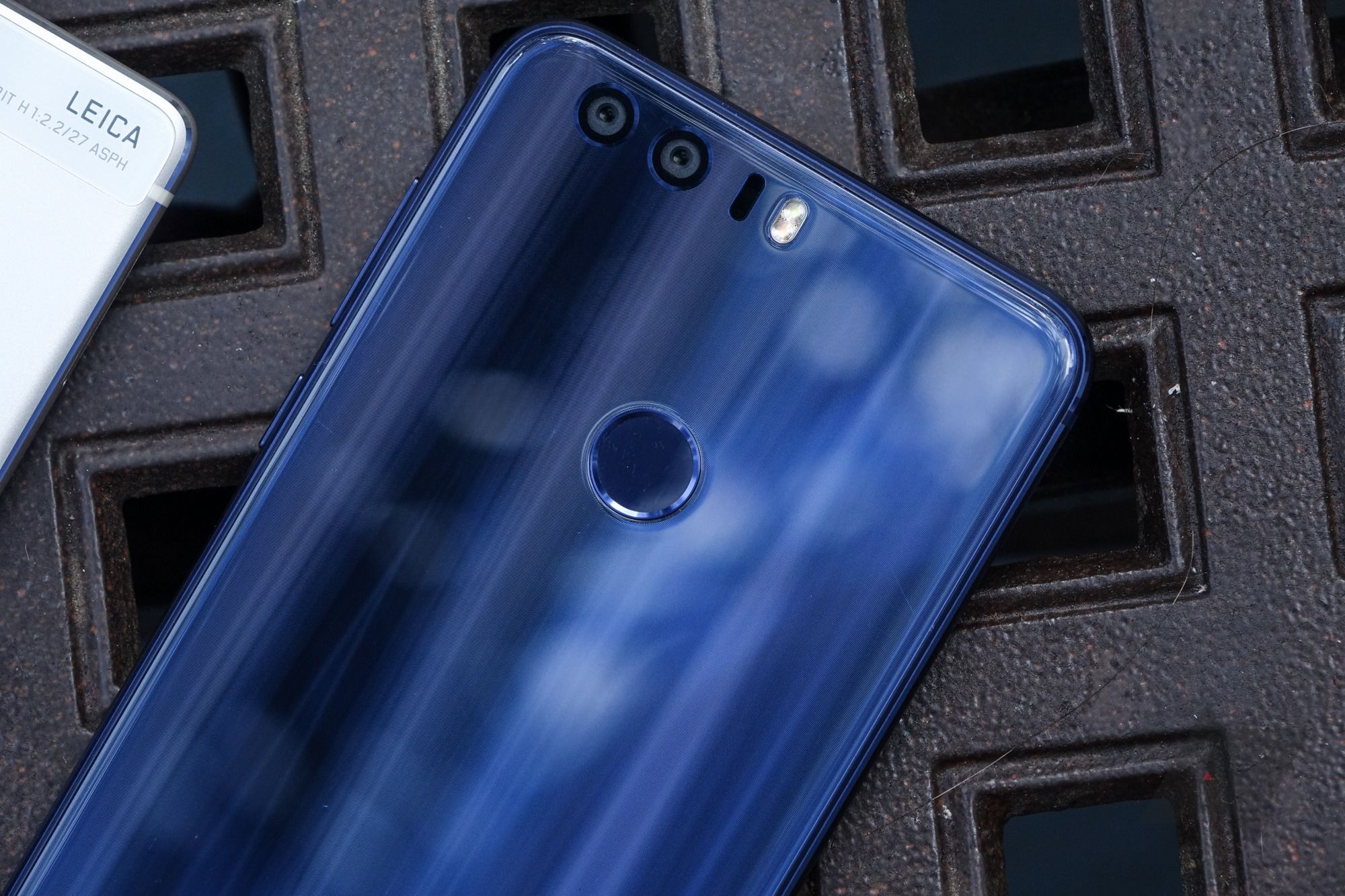 Huawei Honor 8 Review: A bargain of a phone - if you can live with it