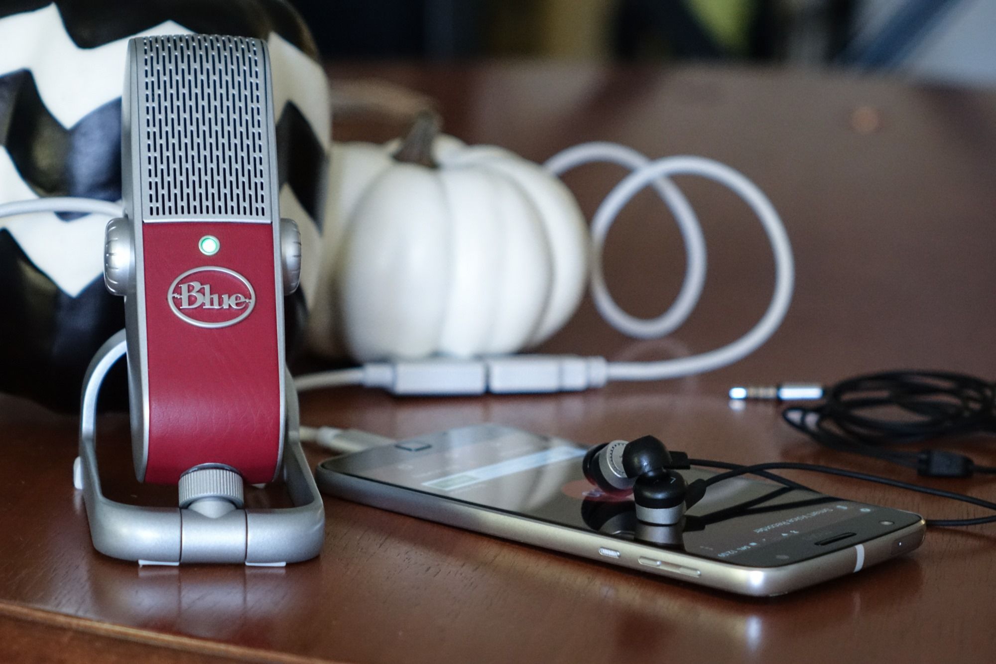 Blue Raspberry portable USB microphone review: Stellar audio on the go ...