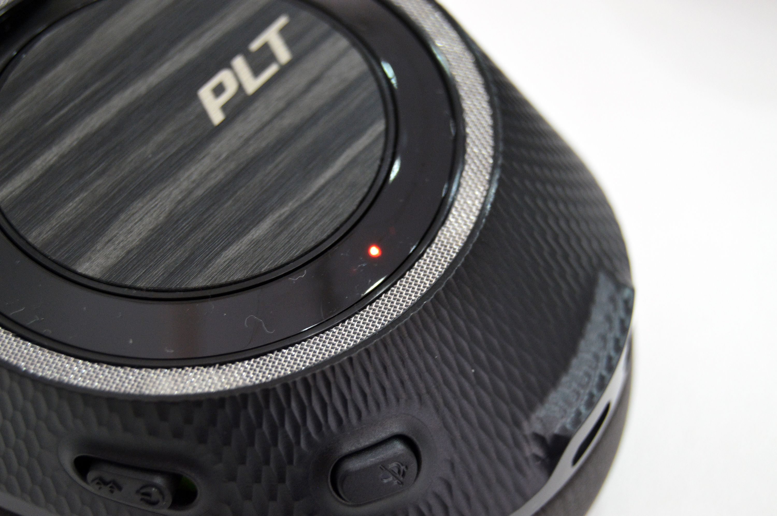 Plantronics BackBeat Pro 2 review: The most bang for the buck wireless ...