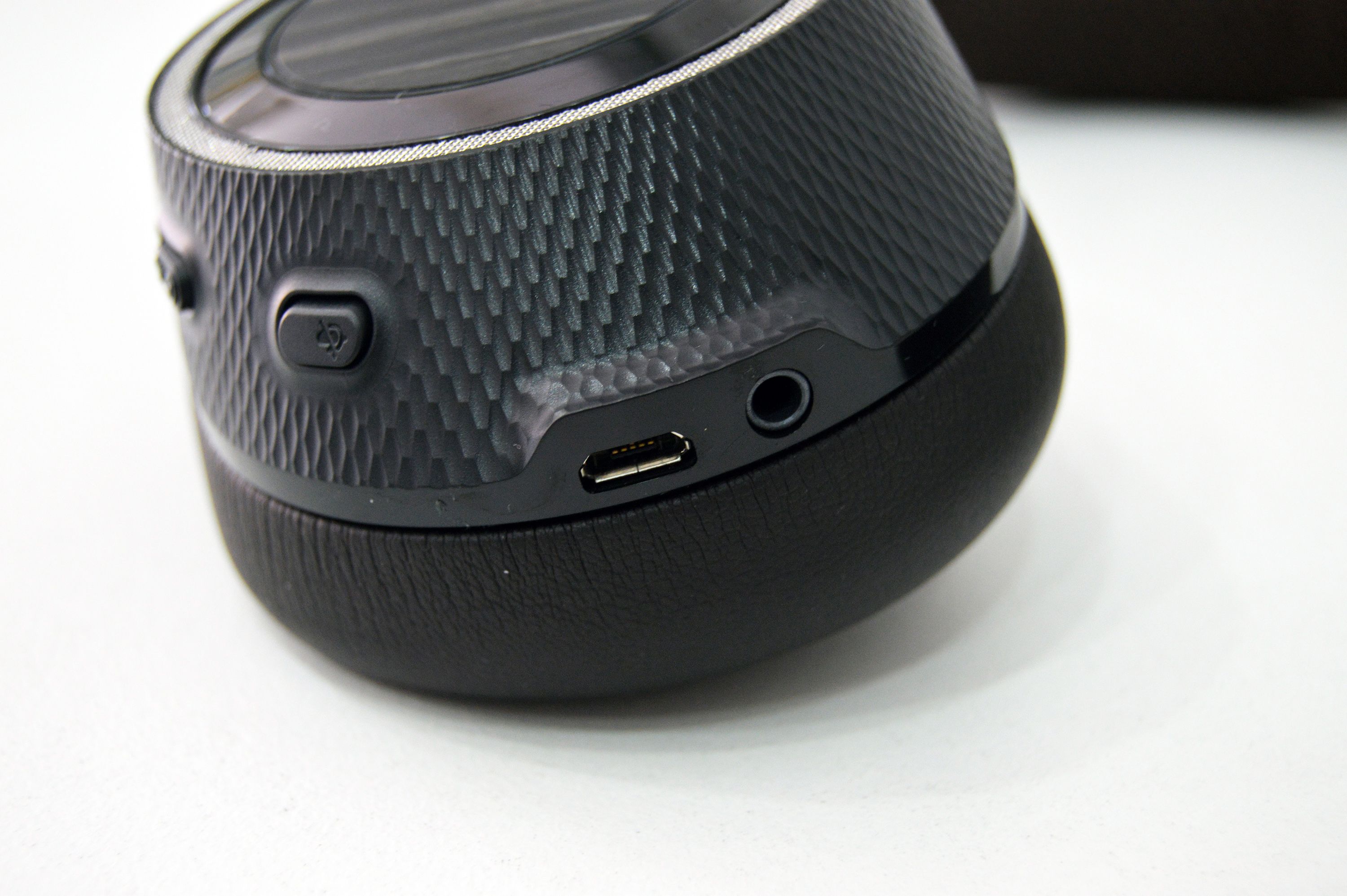 Plantronics BackBeat Pro 2 review: The most bang for the buck wireless ...