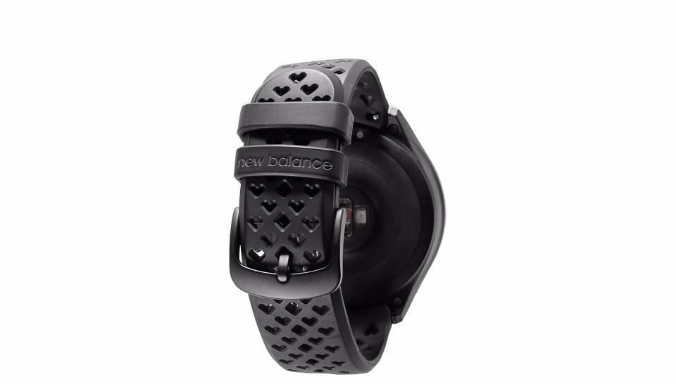 New Balance launches the $300 RunIQ Android Wear watch with GPS, Strava ...