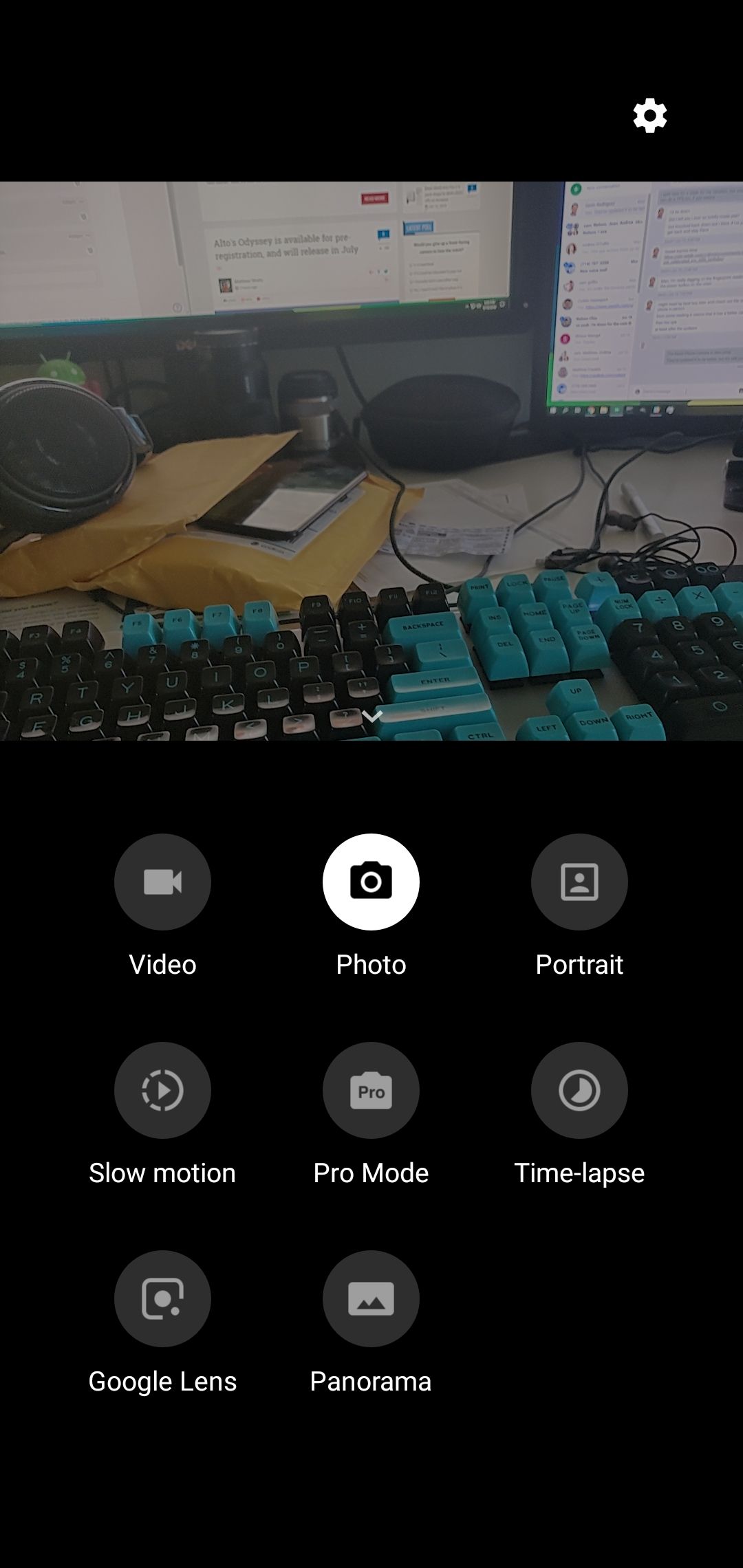 OnePlus Camera v2.7.19 adds Google Lens shortcut [APK Download]