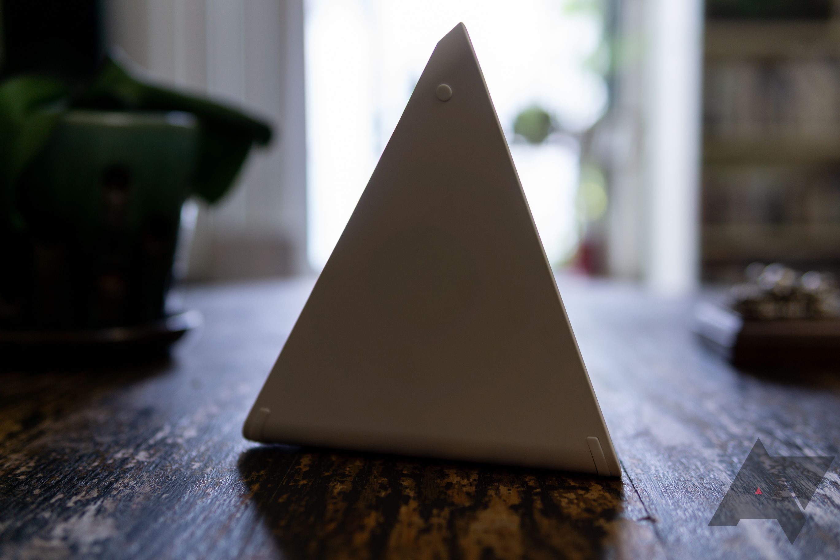 Lenovo Smart Display review: The best new kitchen appliance since the ...