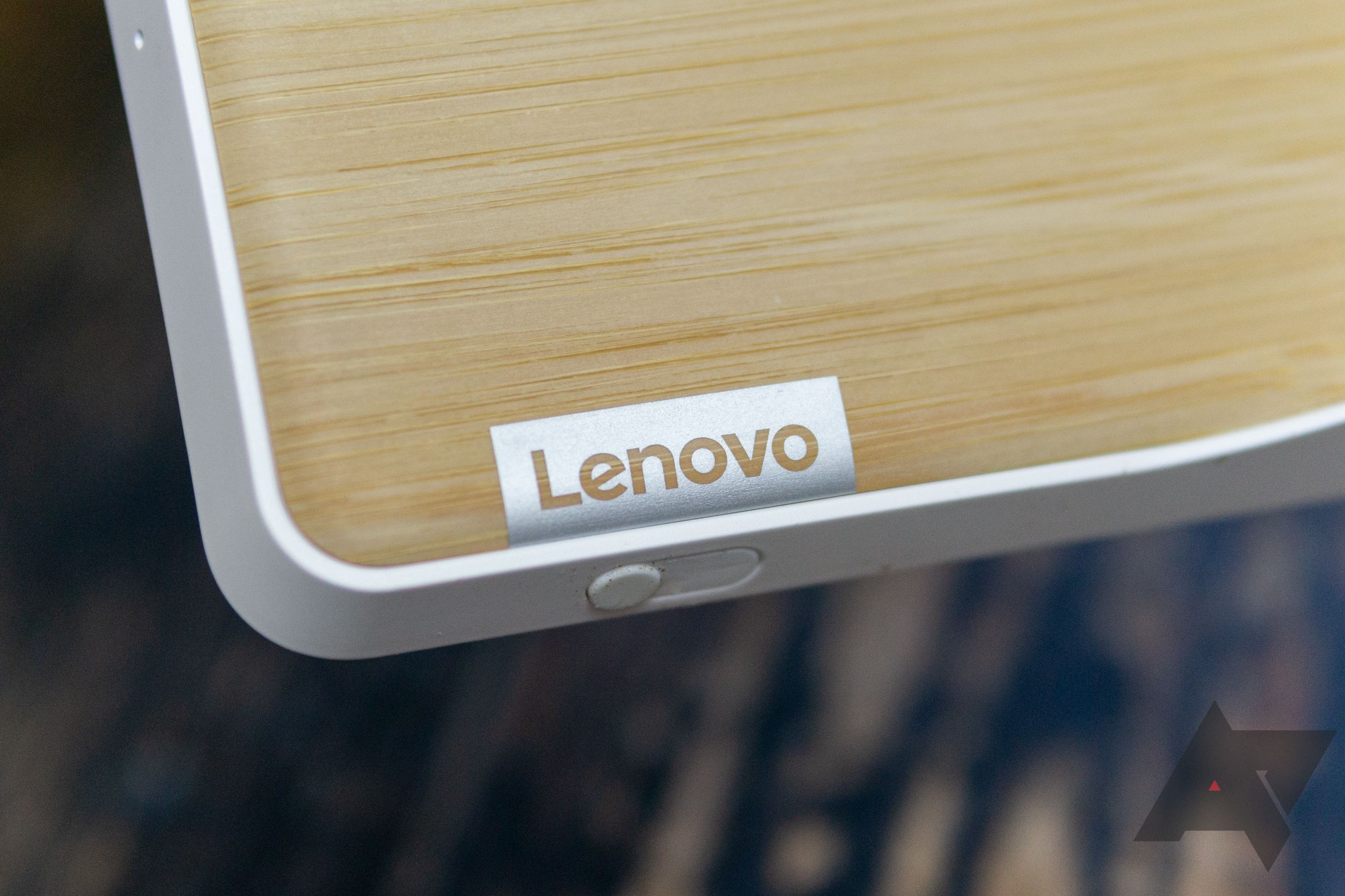 Lenovo Smart Display review: The best new kitchen appliance since the ...