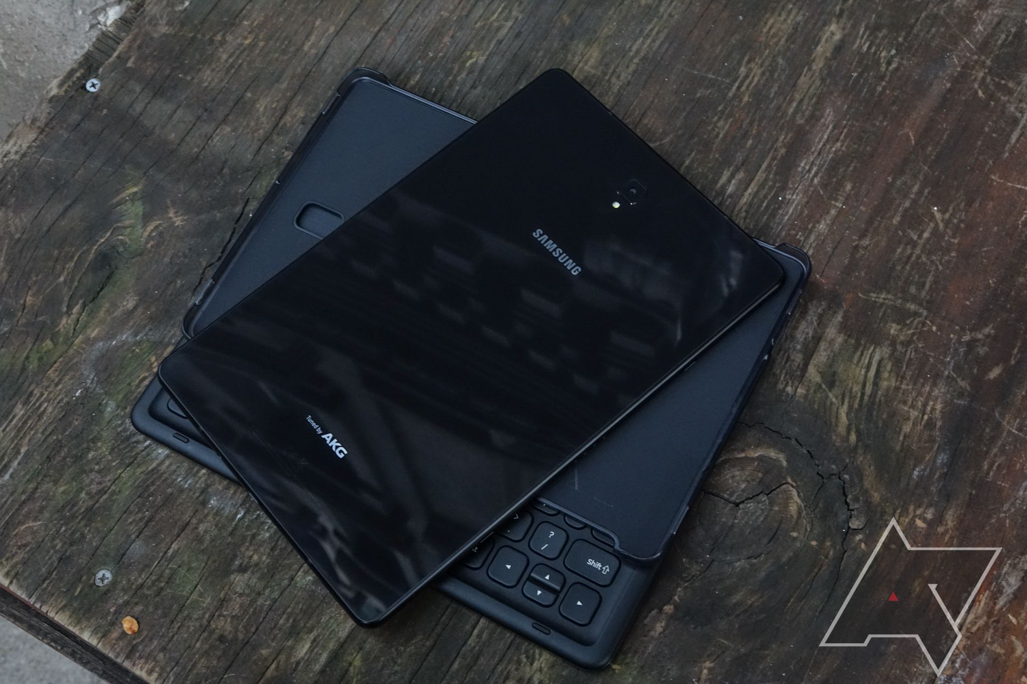 Galaxy Tab S4 review: An overpriced tablet that is also a horrible laptop