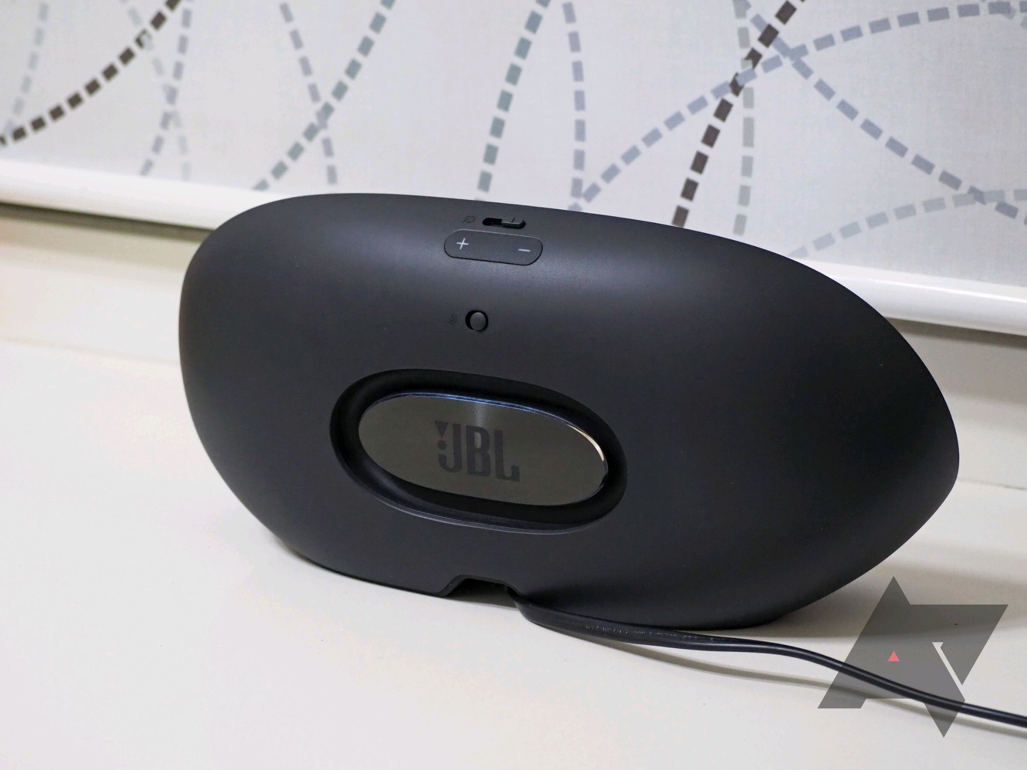JBL Link View review: Great sound from JBL, but Smart Displays still ...