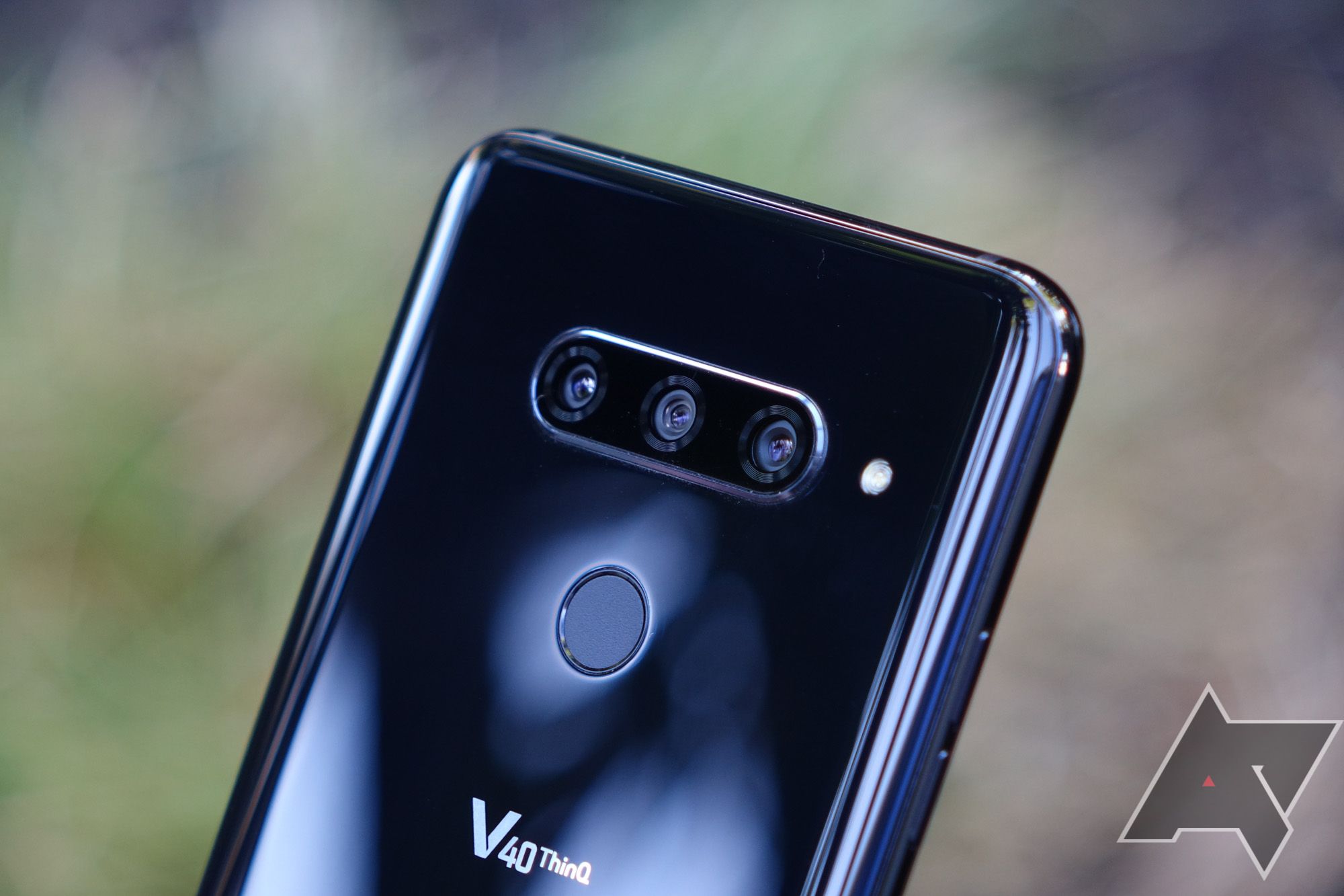LG V40 review: The best LG's ever built still isn't quite enough