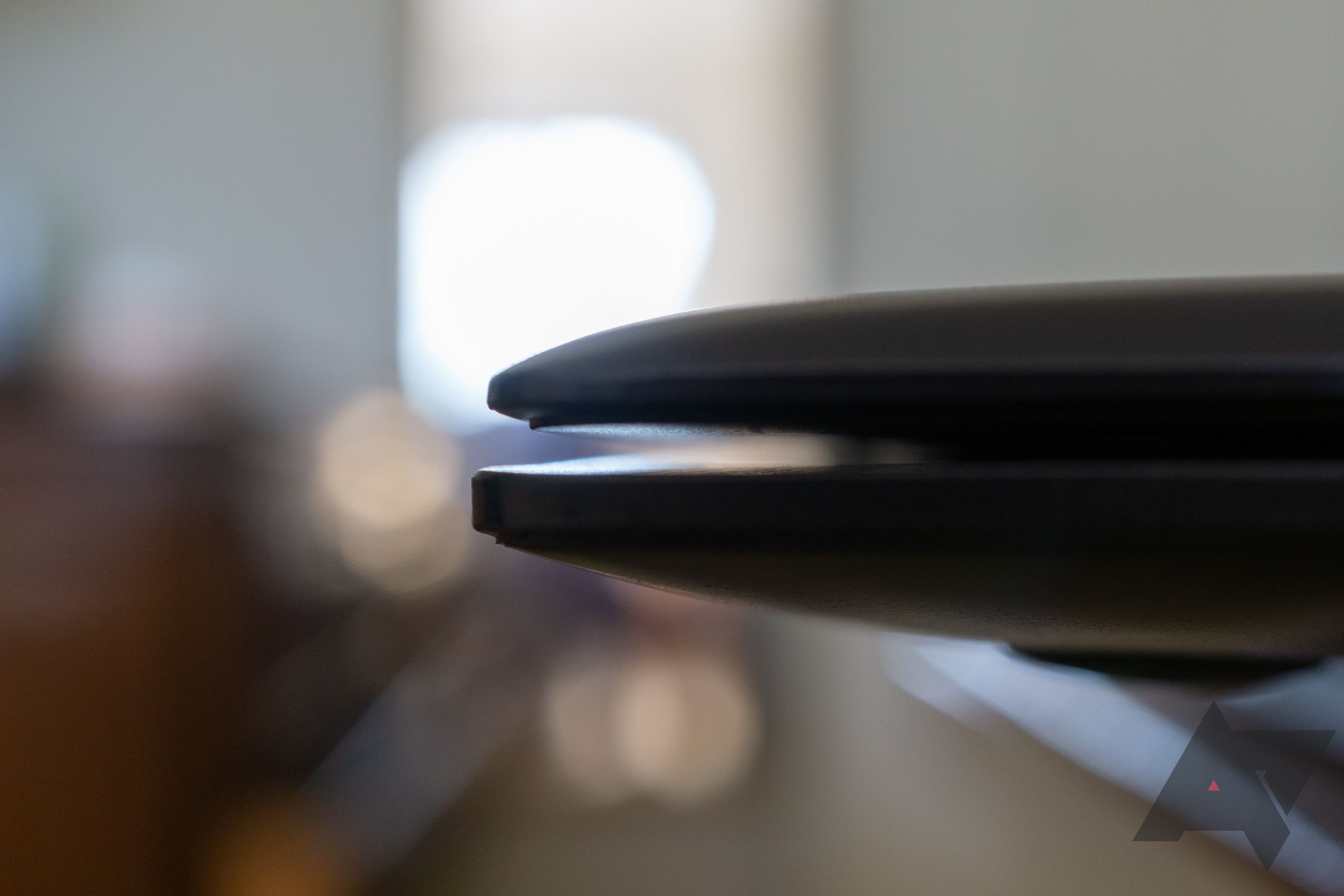 Superbook review: Turning the dream of a laptop-phone into a nightmare