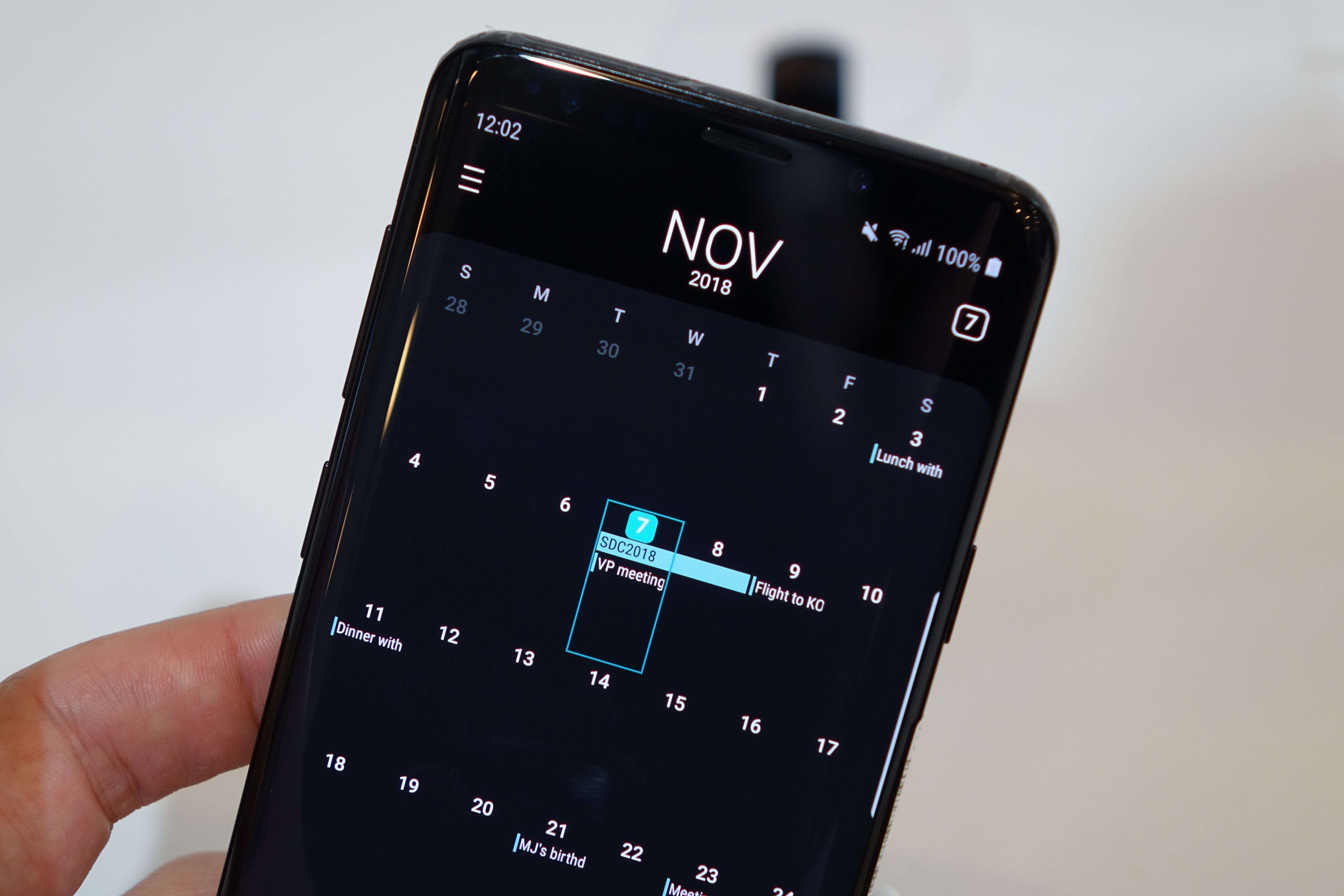 Gallery: Take a look at Samsung's new "Night theme" dark mode for ...