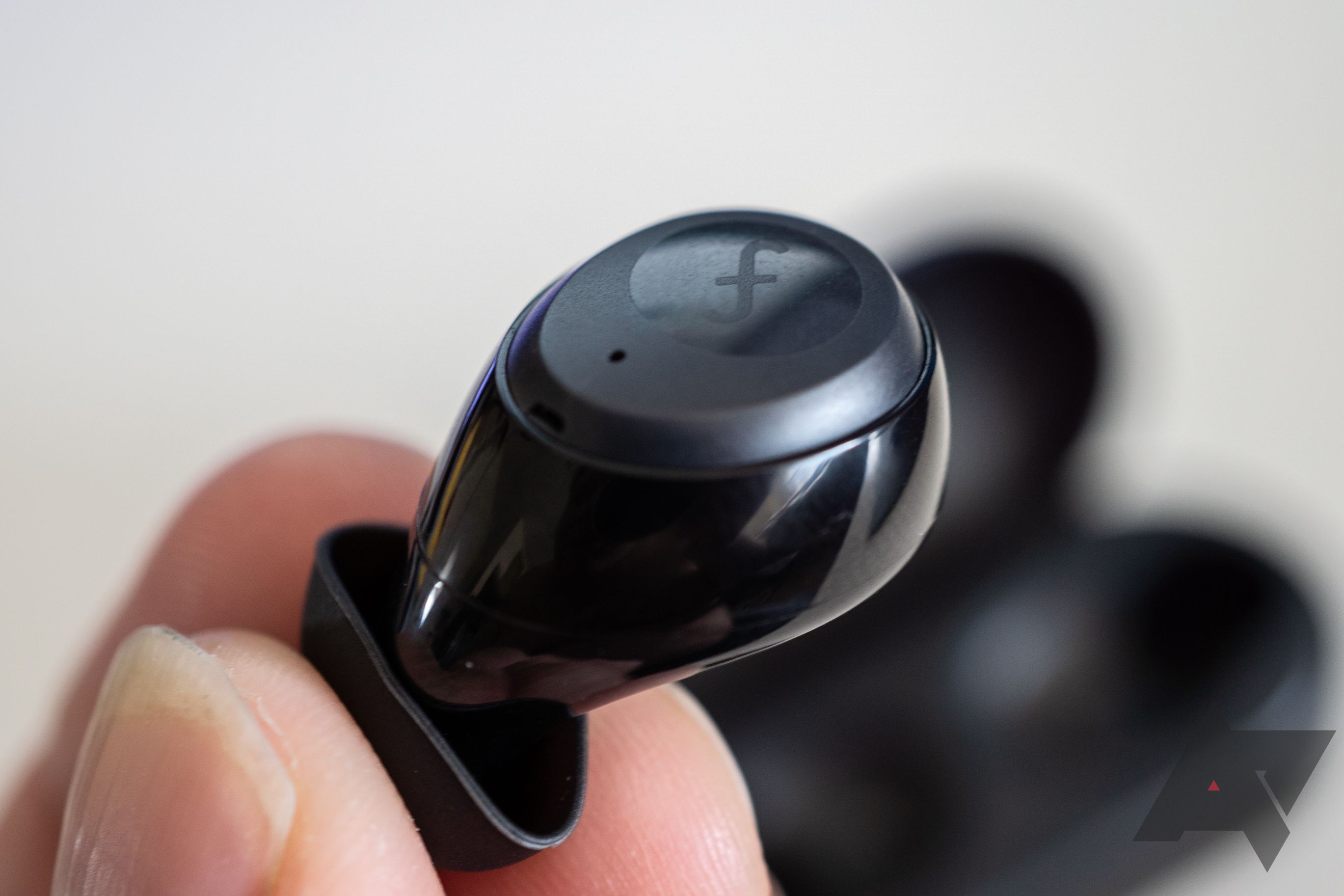 Funcl W1 and AI hands-on: Truly wireless earbuds have never been this cheap