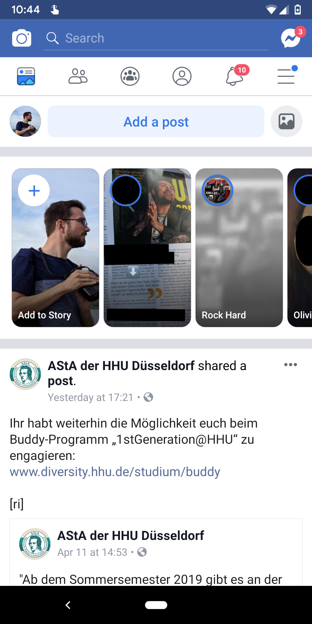 Facebook makeover drops iconic blue app bar, puts more focus on groups