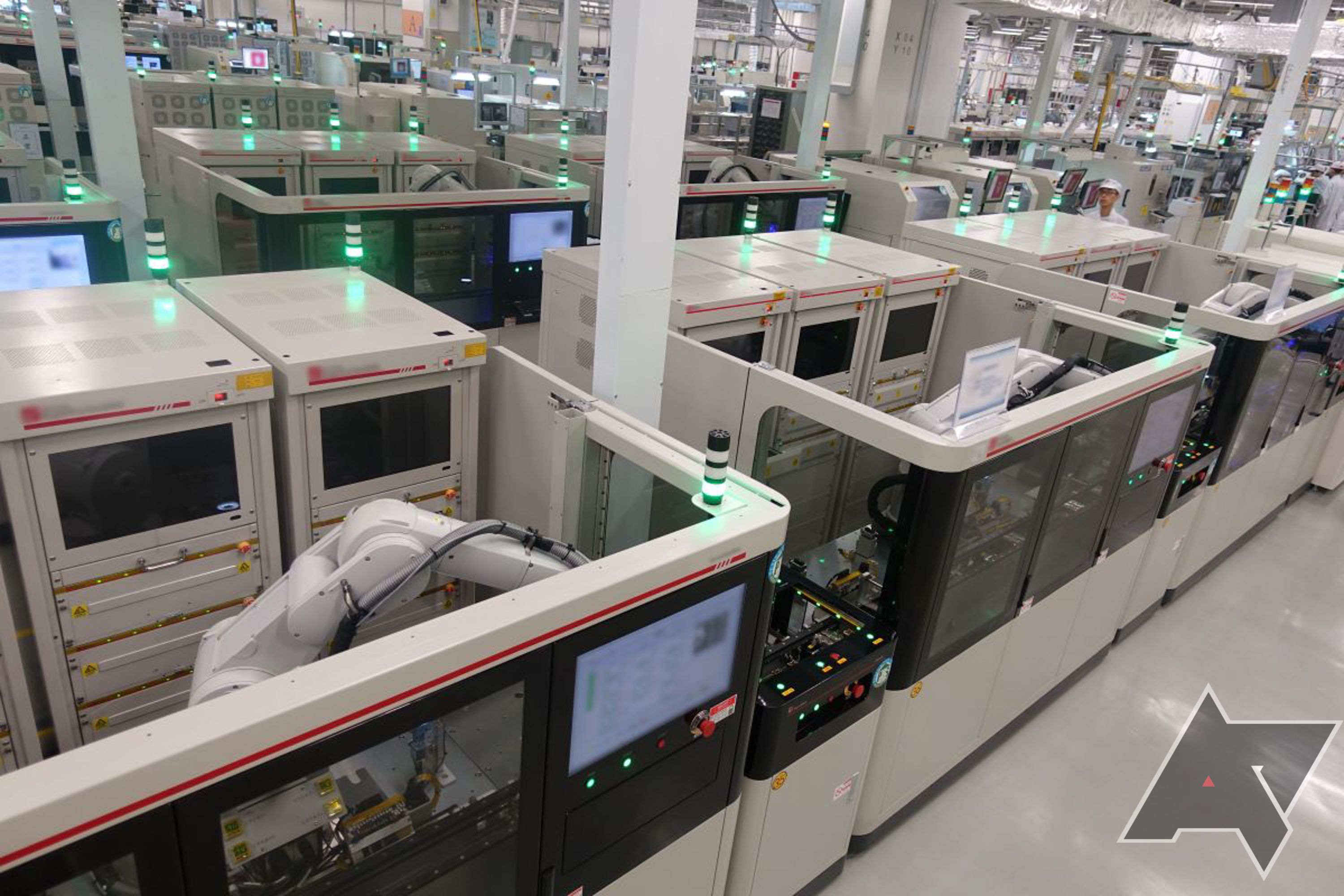 What it's like to spend four days with Huawei in the world's smartphone ...