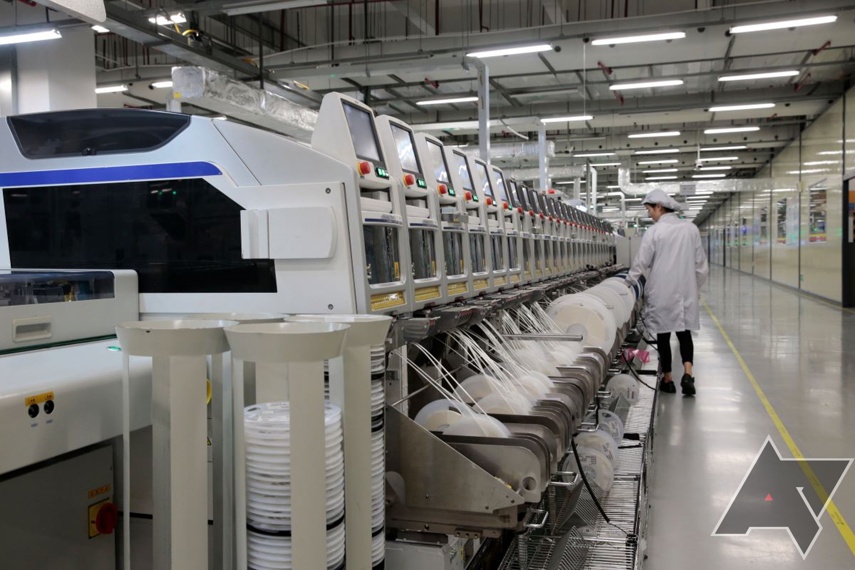 What it's like to spend four days with Huawei in the world's smartphone ...