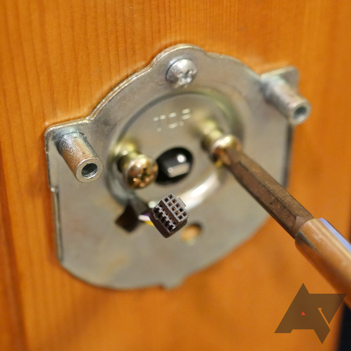Schlage Encode Smart WiFi Deadbolt review: A lock this good is 'key' to ...