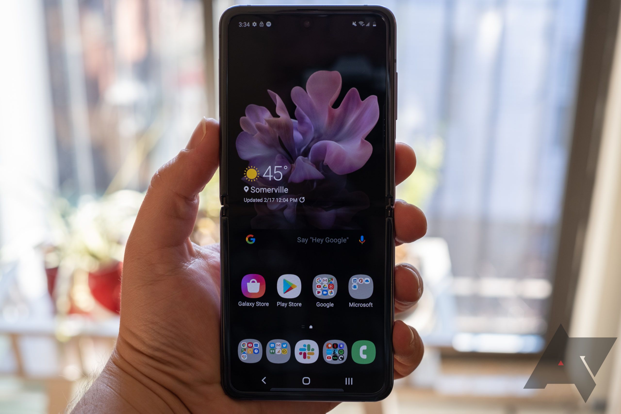 Galaxy Z Flip first impressions: Folding phones have turned the corner