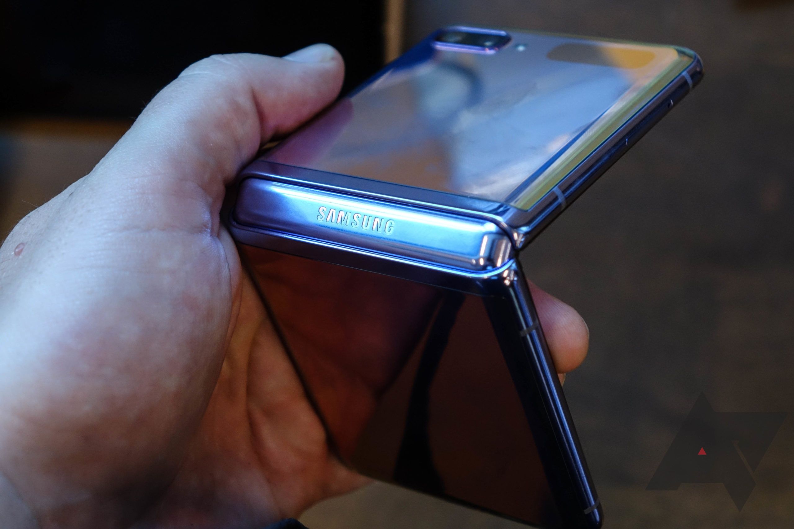 The Galaxy Z Flip feels like a regular smartphone—and that's exactly ...