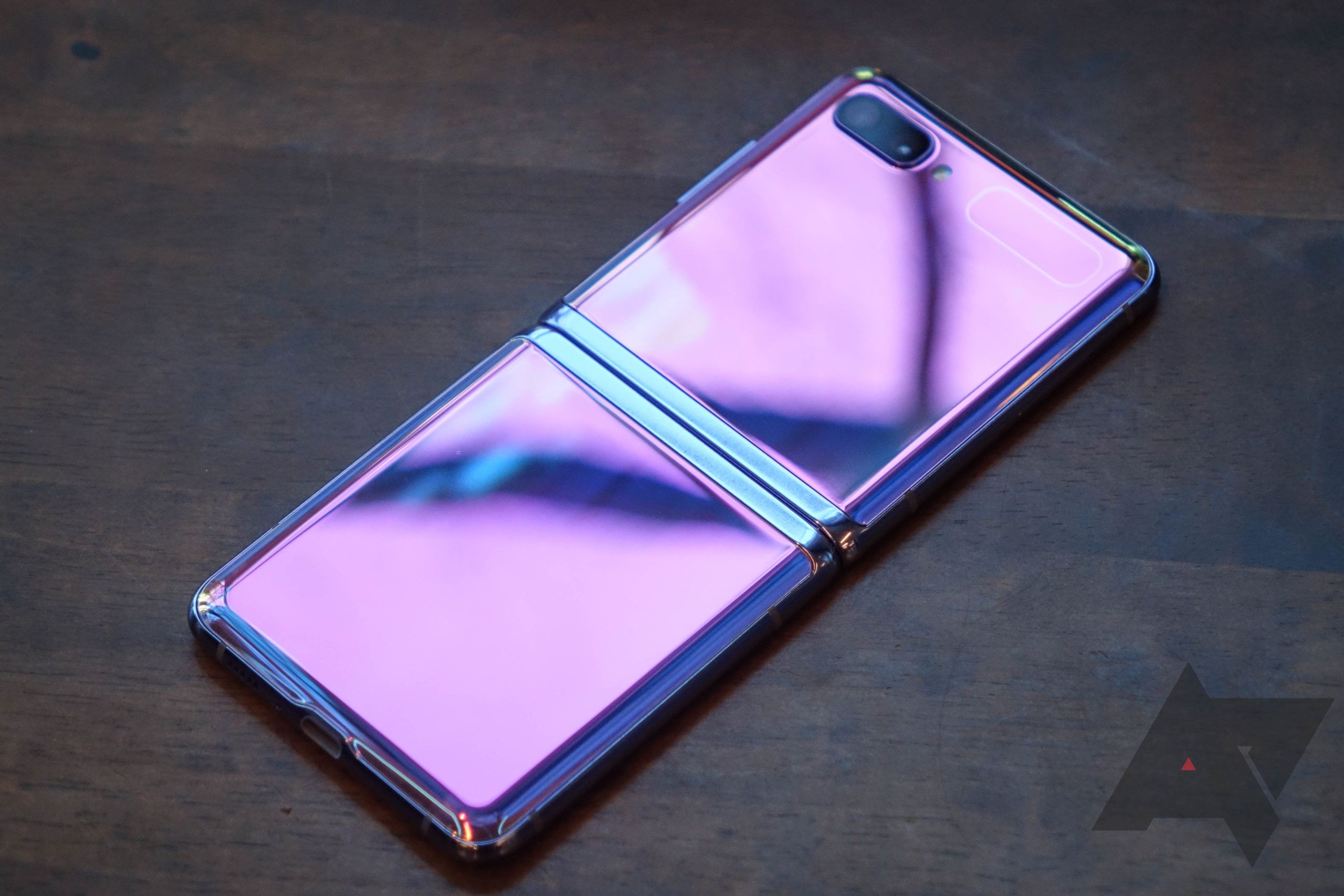The Galaxy Z Flip feels like a regular smartphone—and that's exactly ...