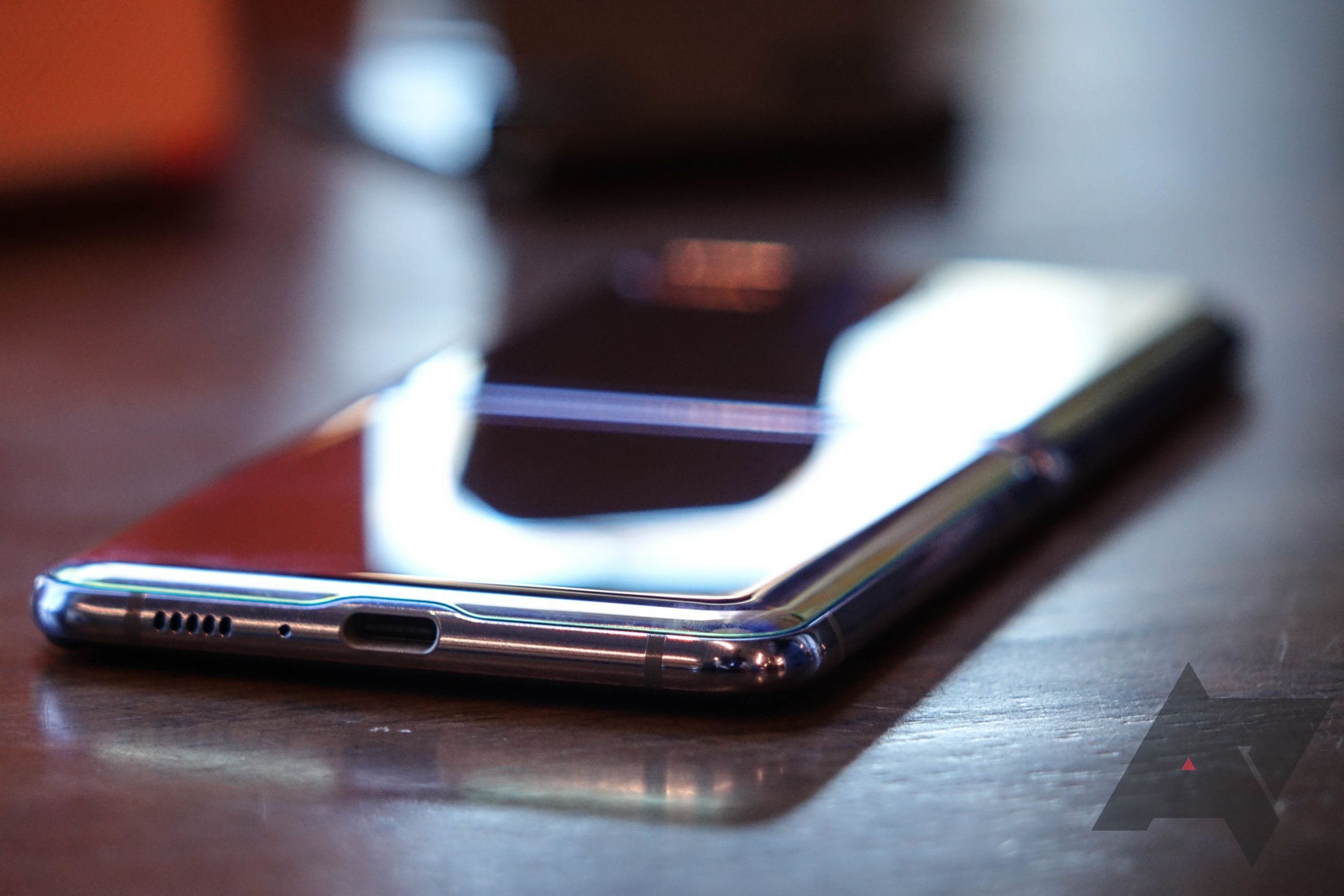 The Galaxy Z Flip feels like a regular smartphone—and that's exactly ...