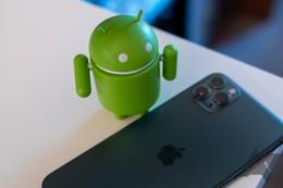 Android Comes To The IPhone With Project Sandcastle
