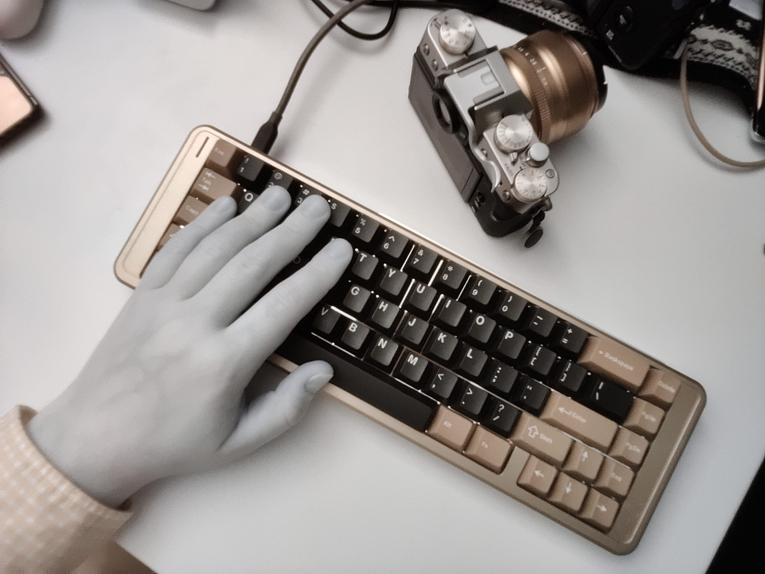 OnePlus 8 Pro's color filter camera makes thin plastics and other ...