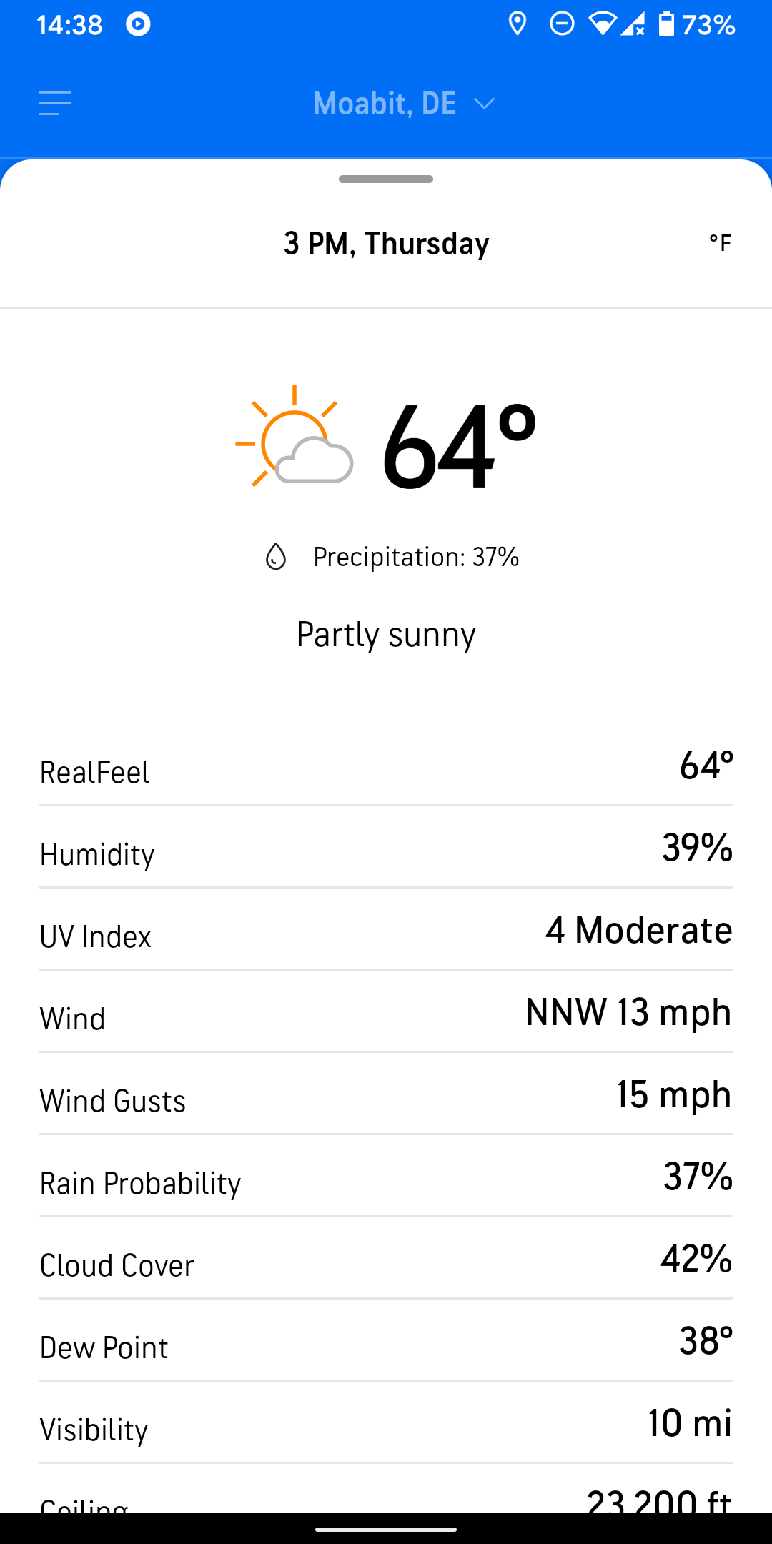 Latest AccuWeather beta brings back persistent notification and a widget