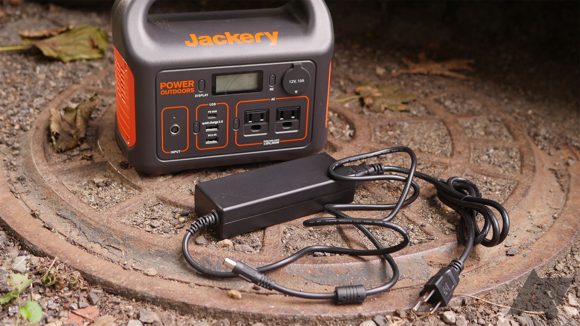 Jackery Explorer 300 review: Hitting the capacity sweet-spot
