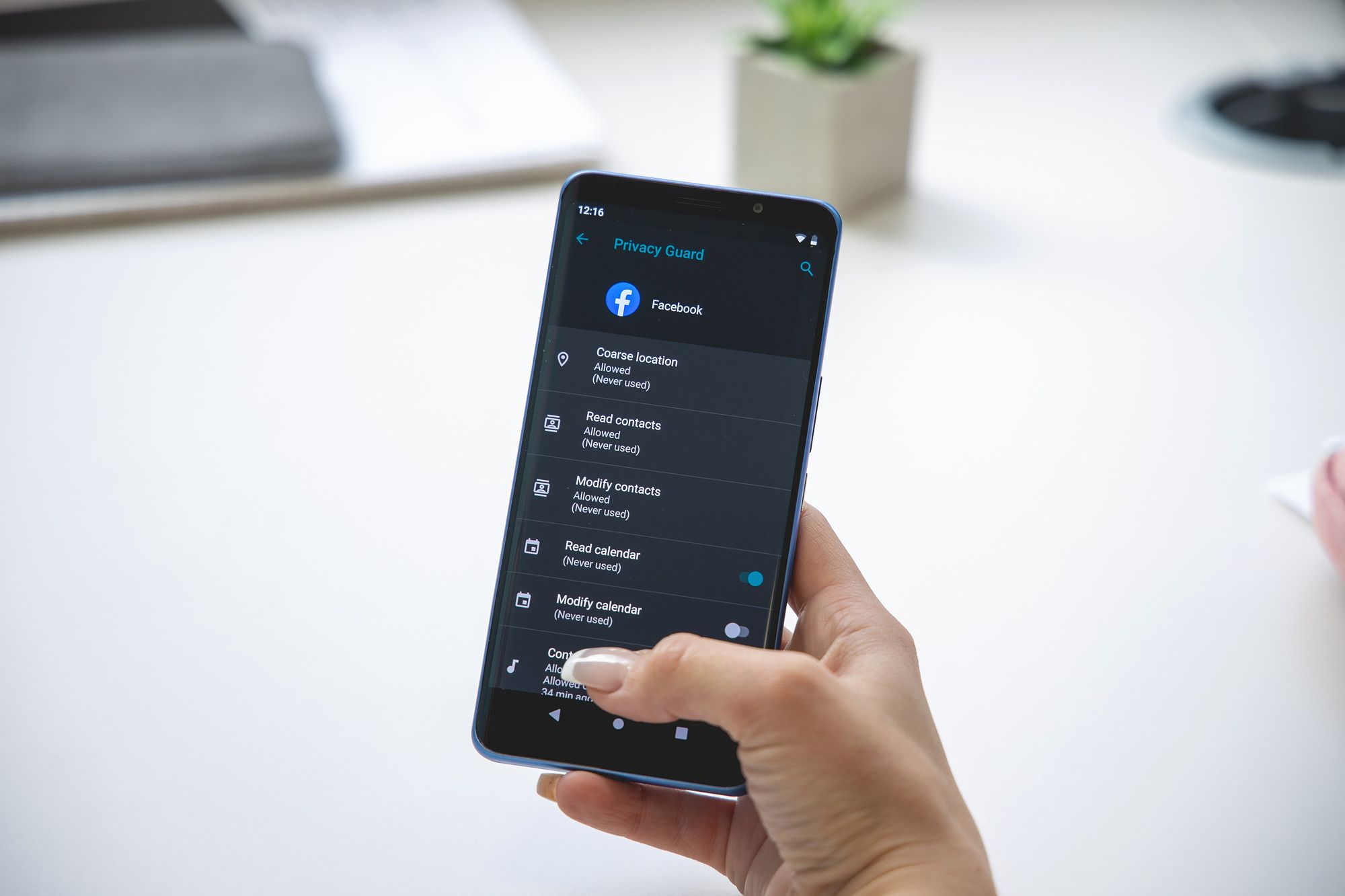 Fxtec's new Pro1-X keyboard slider is the first phone to ship with ...