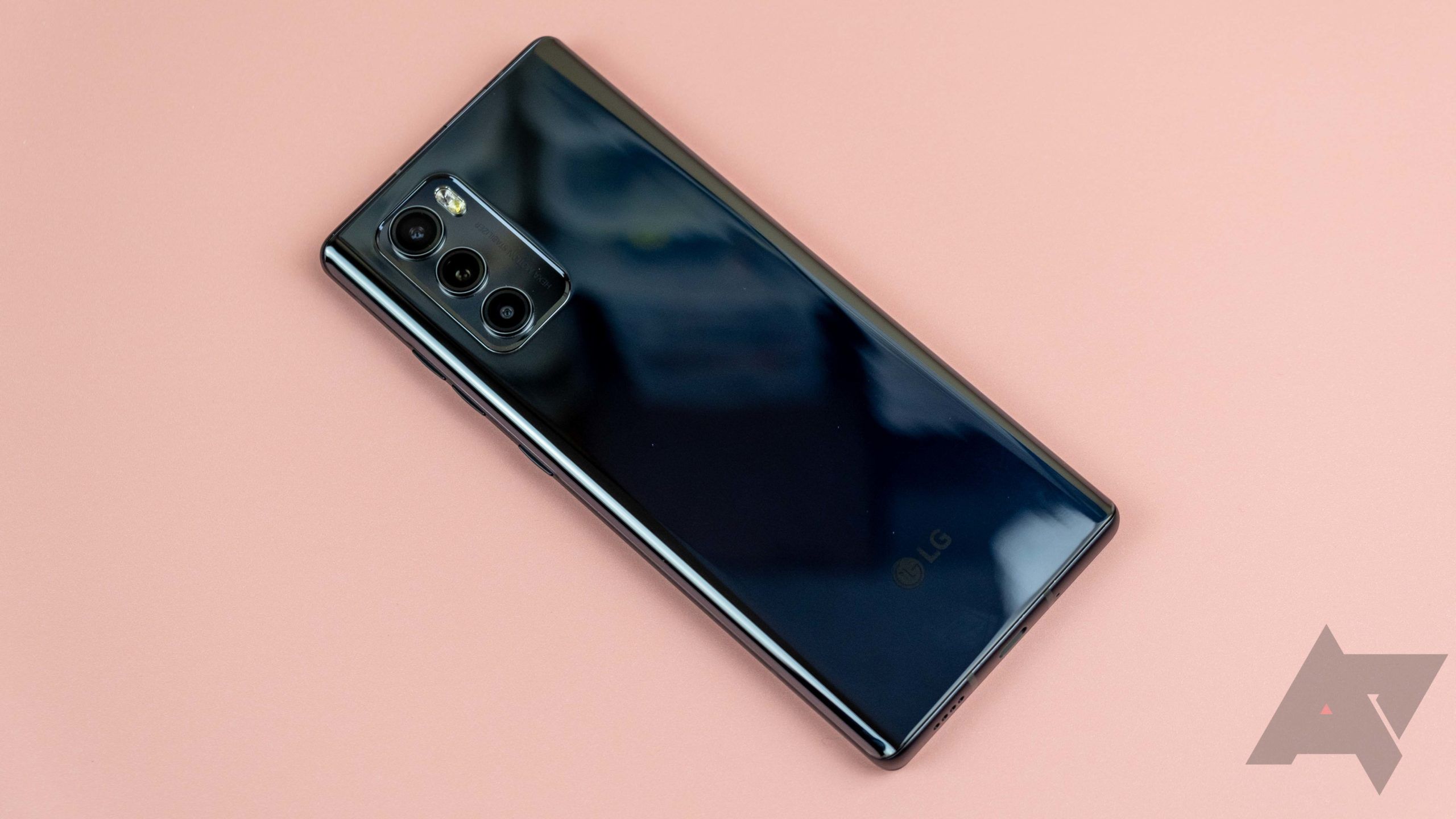 LG Wing review: The fever-dream of a phone that 2020 deserves