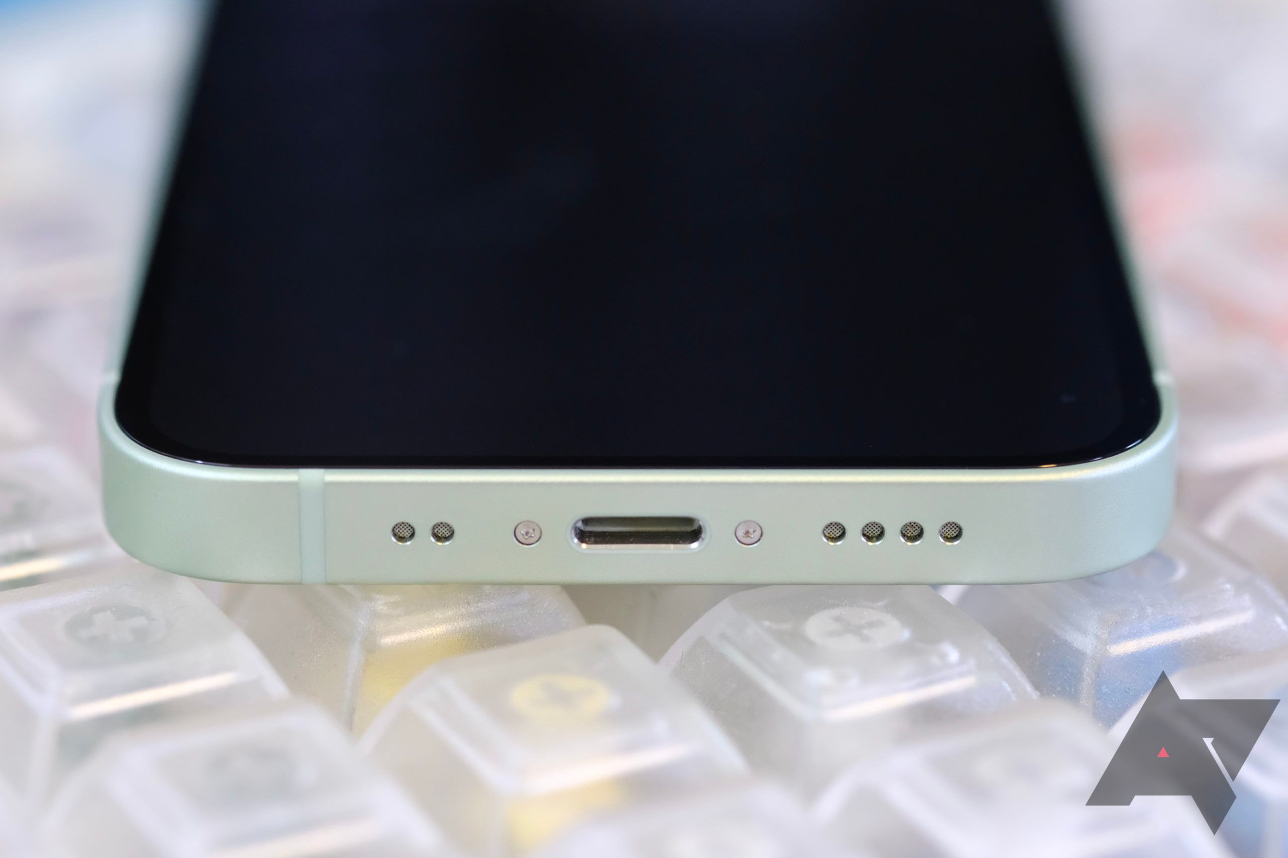 iPhone 12 Mini review: I just want a good small Android phone — is that ...