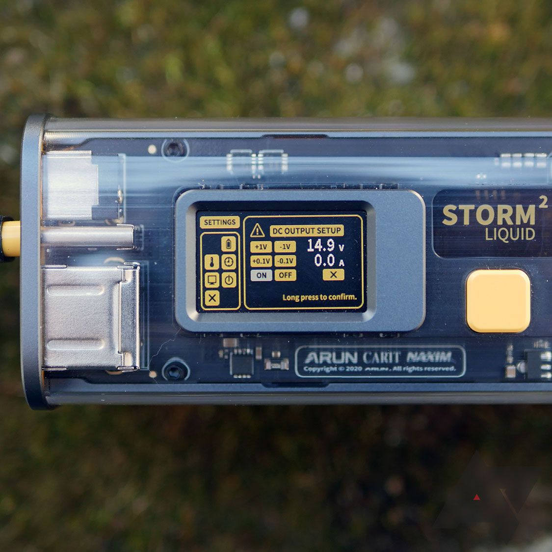 STORM 2 review: The coolest-looking, most data-rich battery around