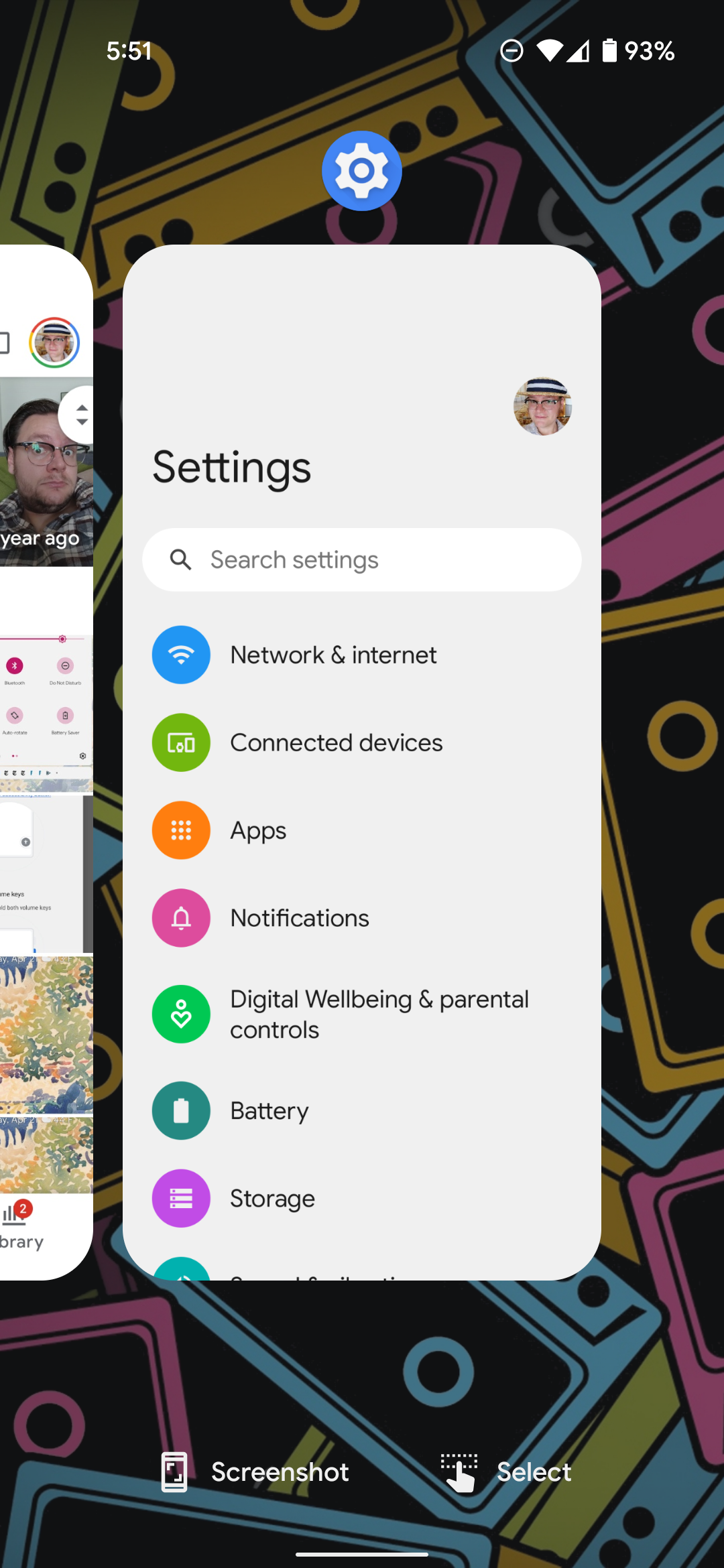 Android 12 Developer Preview 3 literally cuts corners