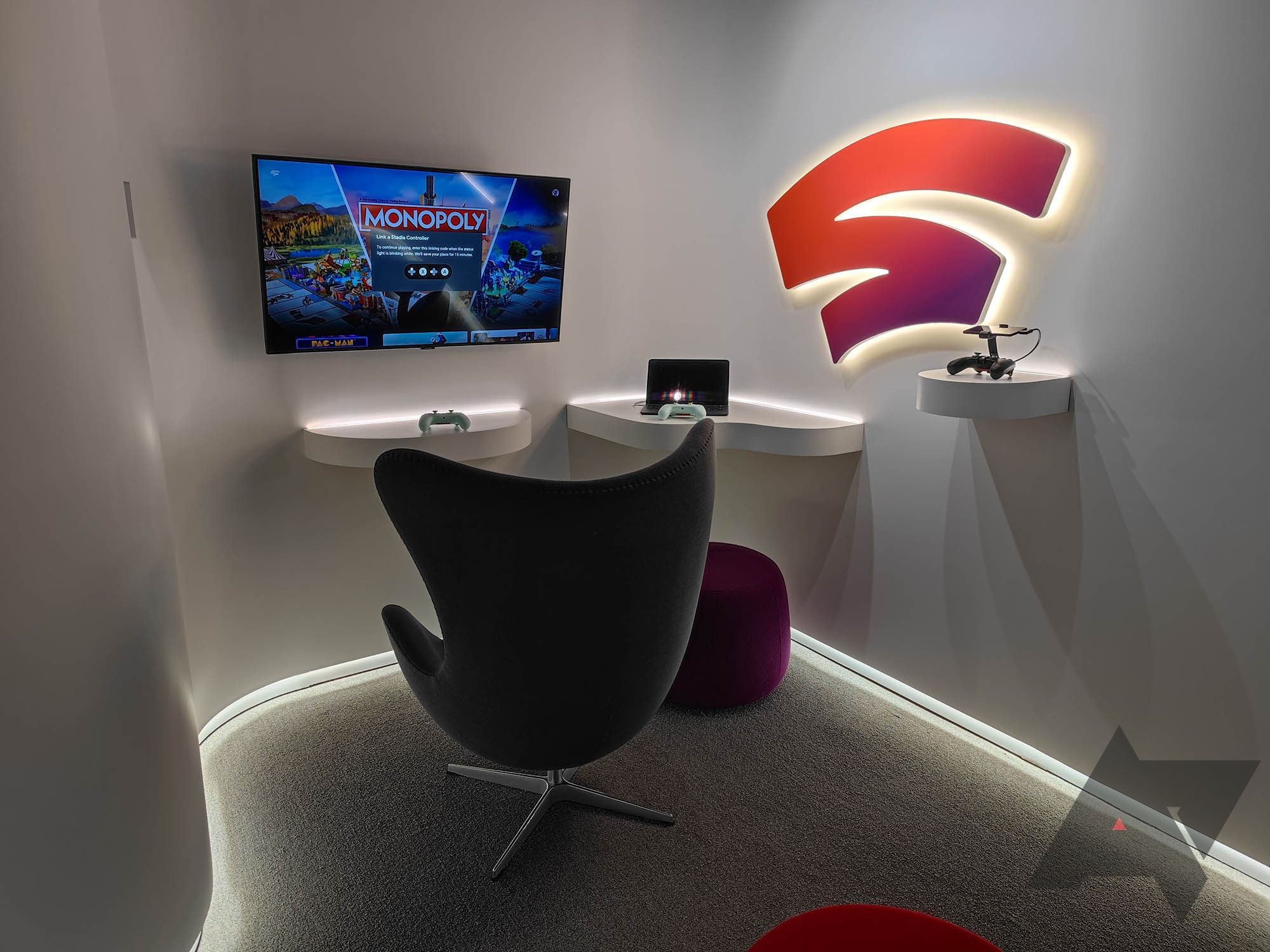 Come look inside Google's first Pixel store with us before it opens ...