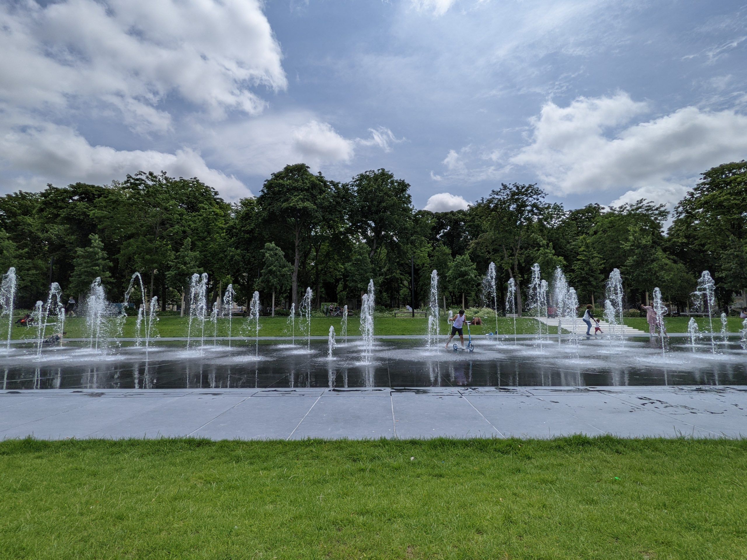 How Google Photos can make your casual sky photos look professional in ...