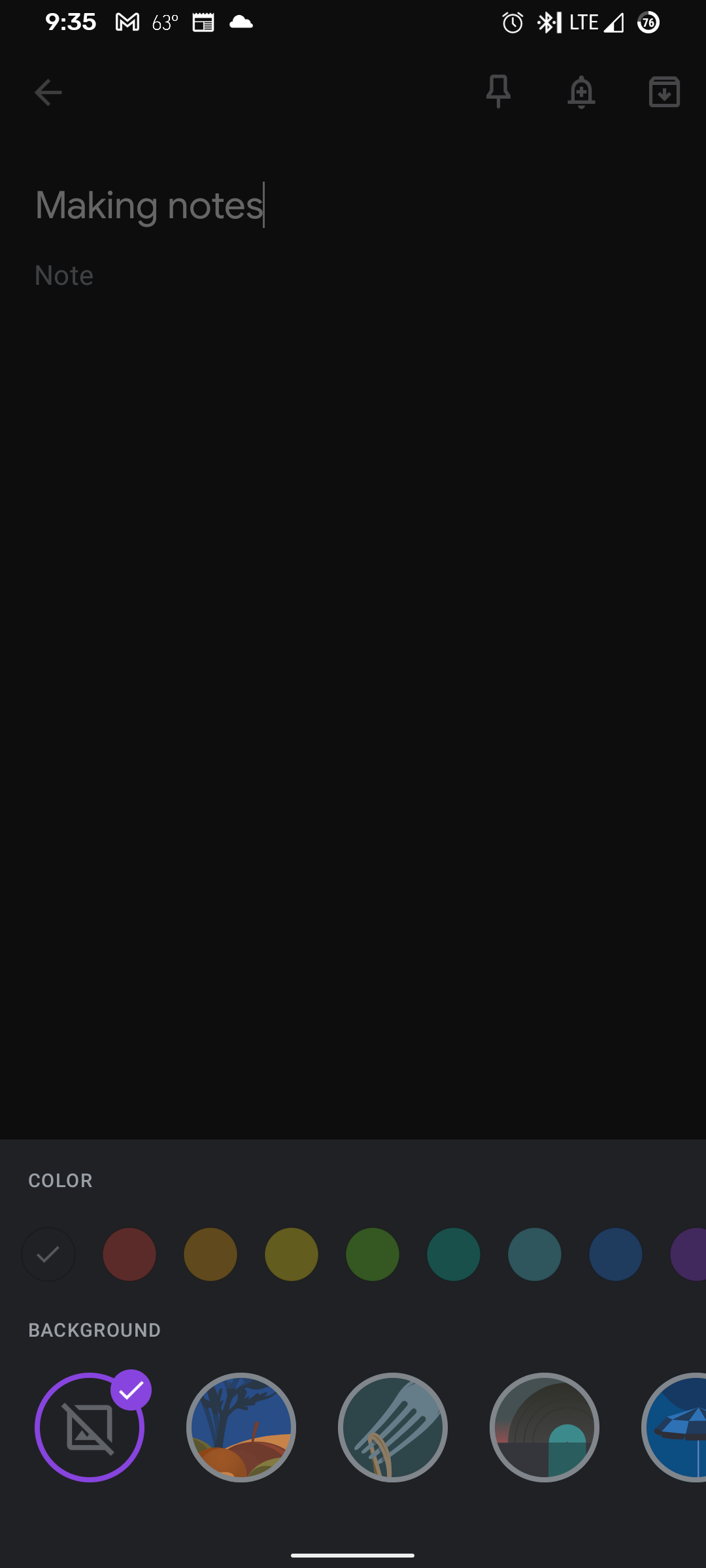 Google Keep is getting some sweet background images