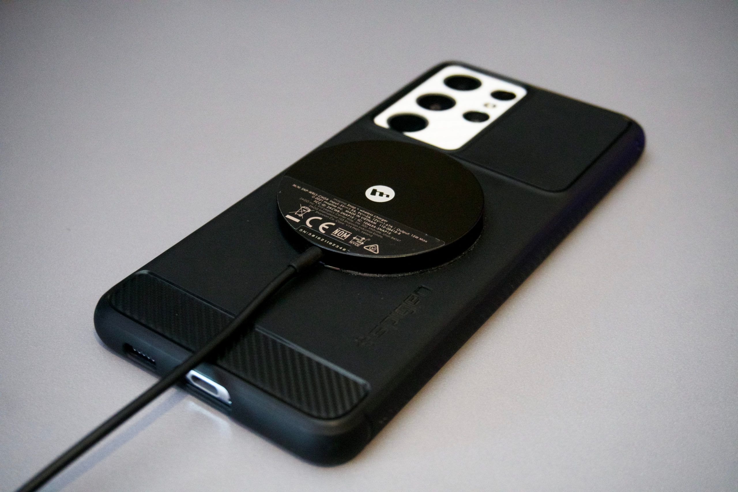 Mophie Snap review: MagSafe for the Android masses