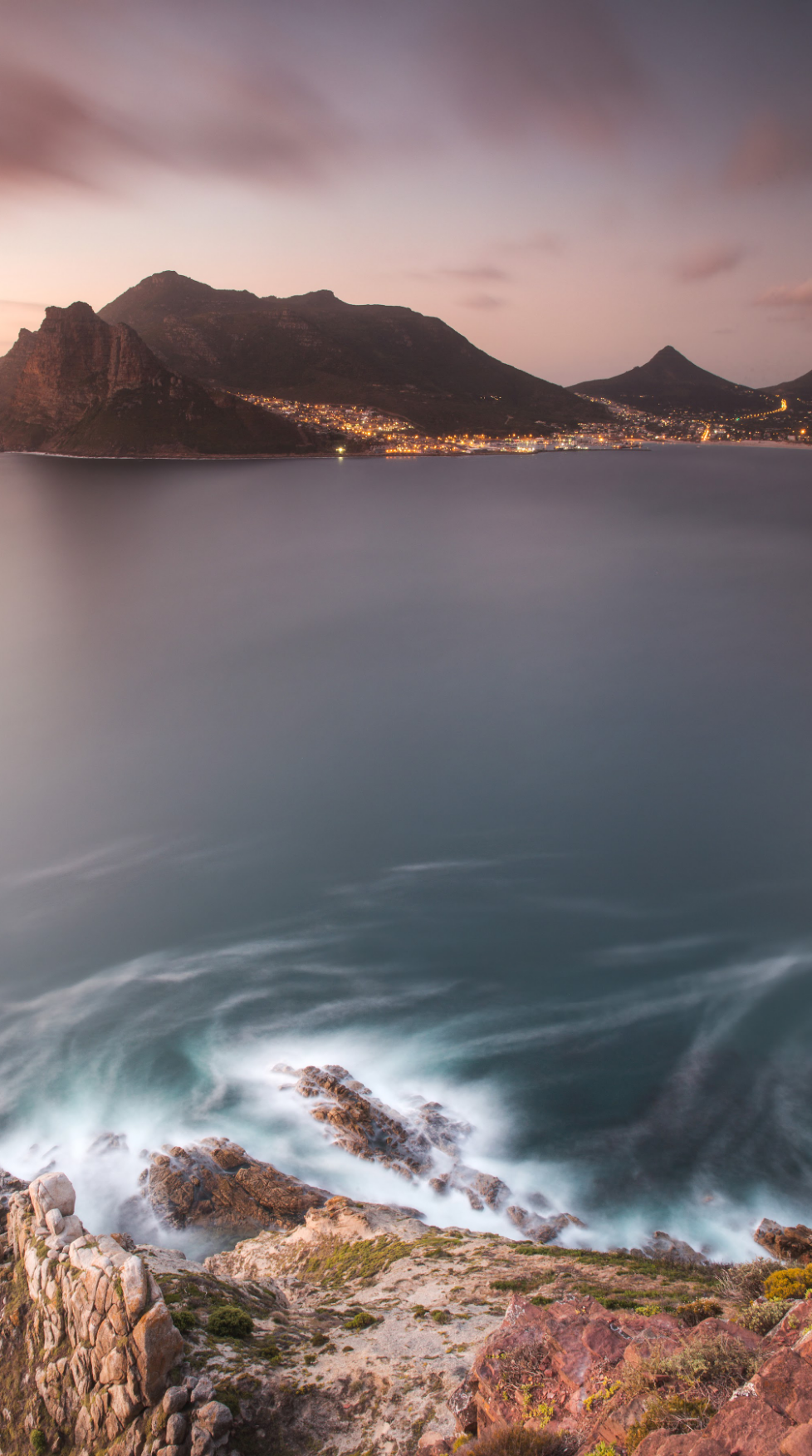 Download all 457 Google Wallpapers backgrounds from the Pixel phones