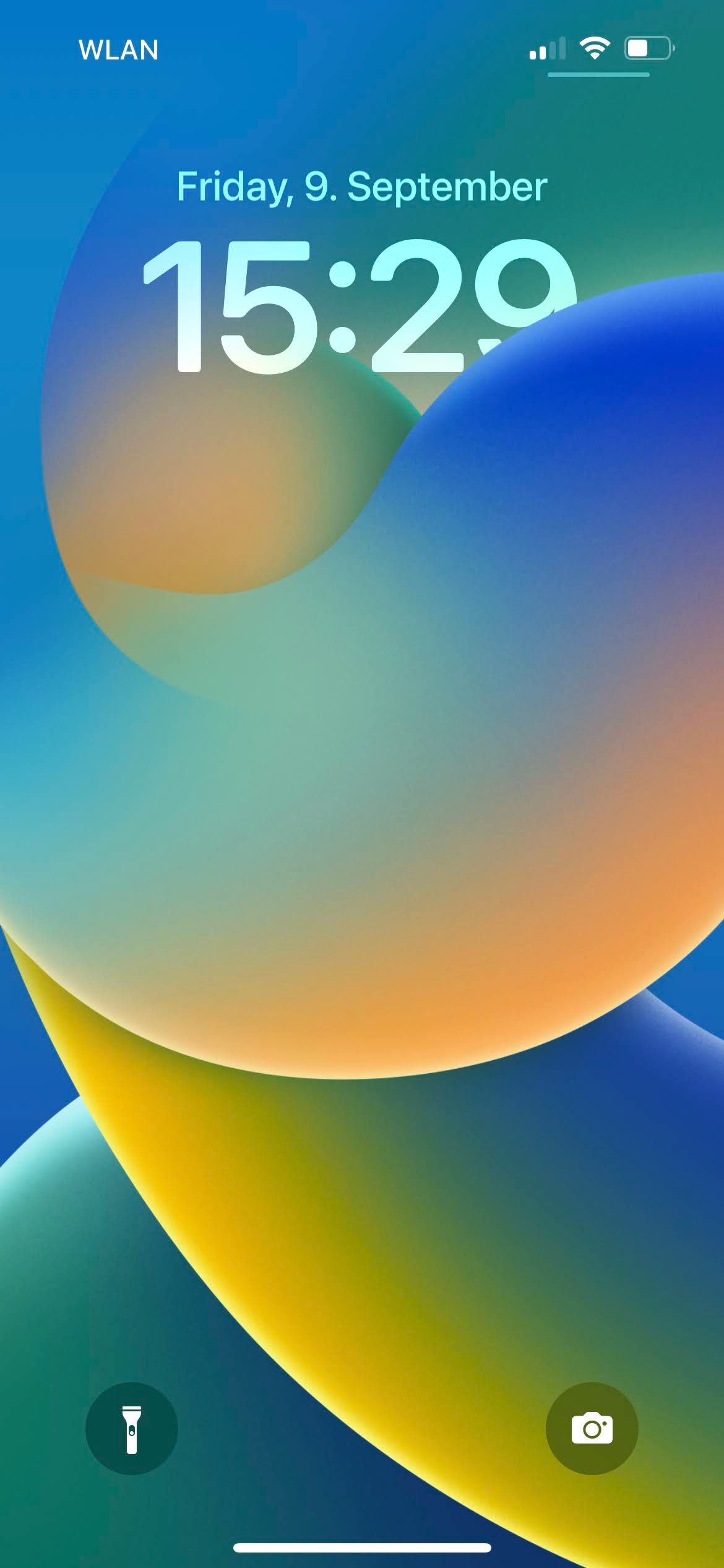 iOS 16 vs. Android 13: Which smartphone OS is the best?