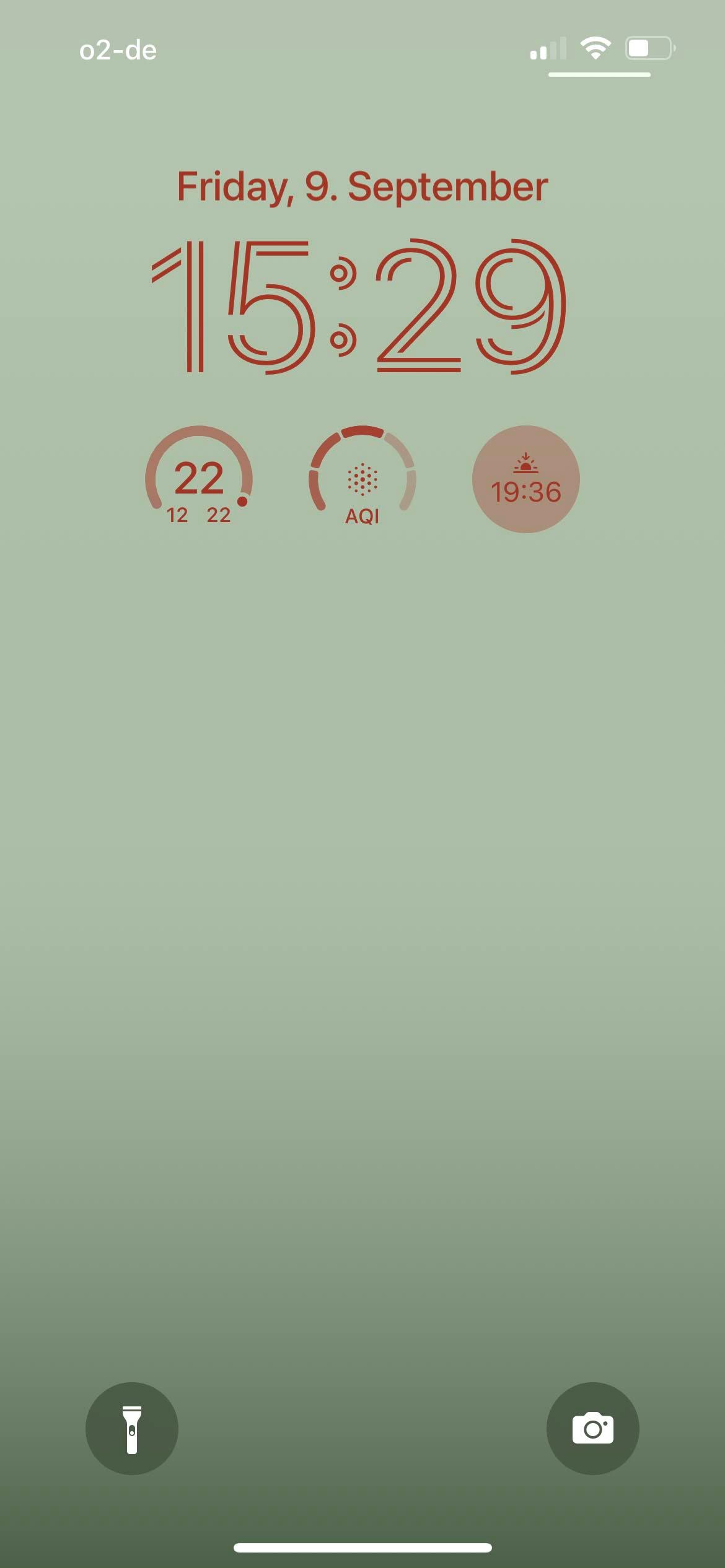 iOS 16 vs. Android 13: Which smartphone OS is the best?