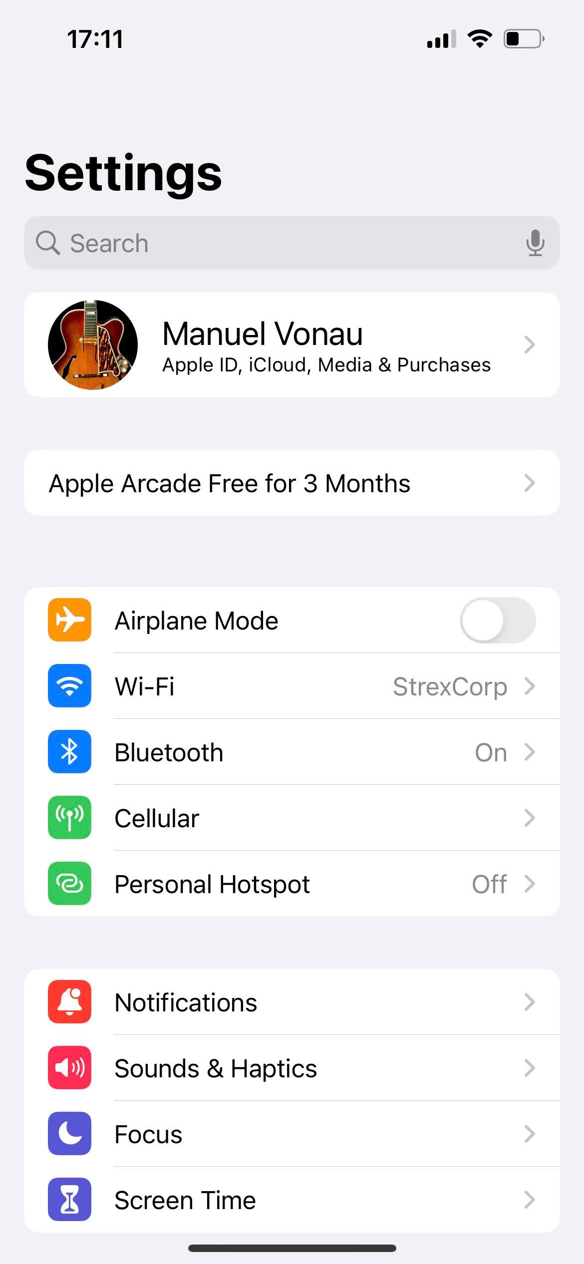 iOS 16 vs. Android 13: Which smartphone OS is the best?