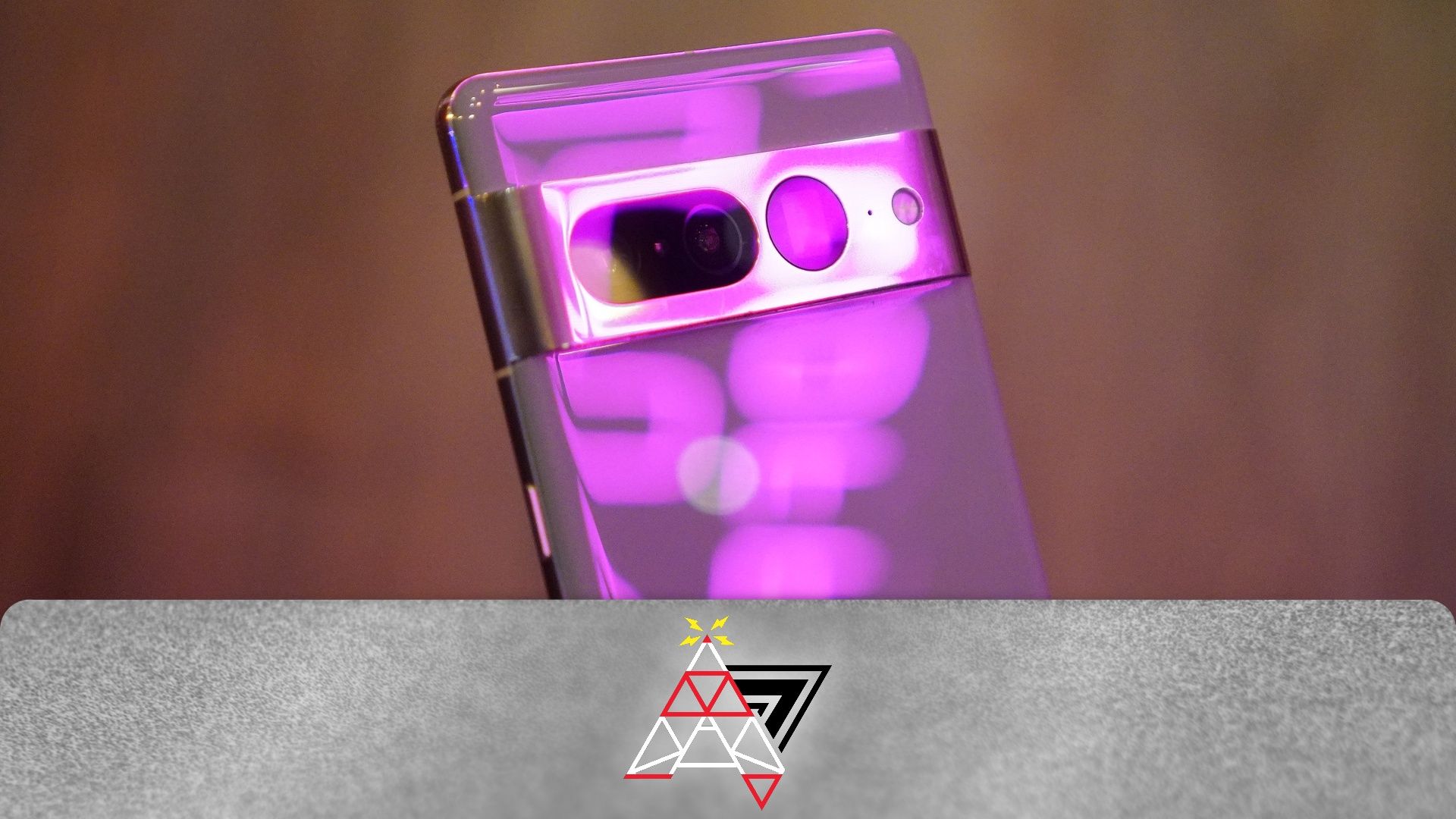 The Android Police Podcast is pensive about the Pixel Feature Drop