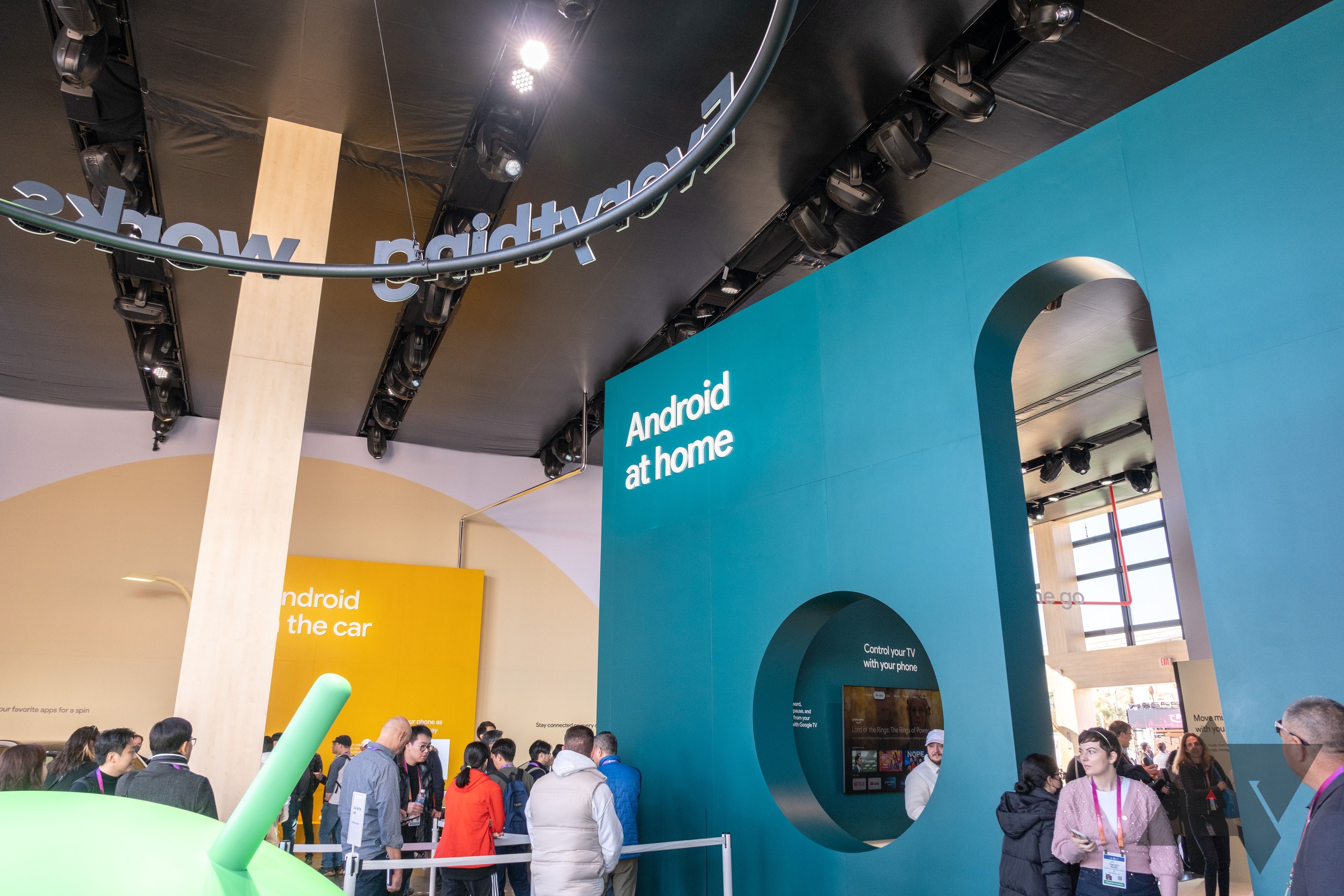 Here's your up-close and personal look at Google's Android experience ...