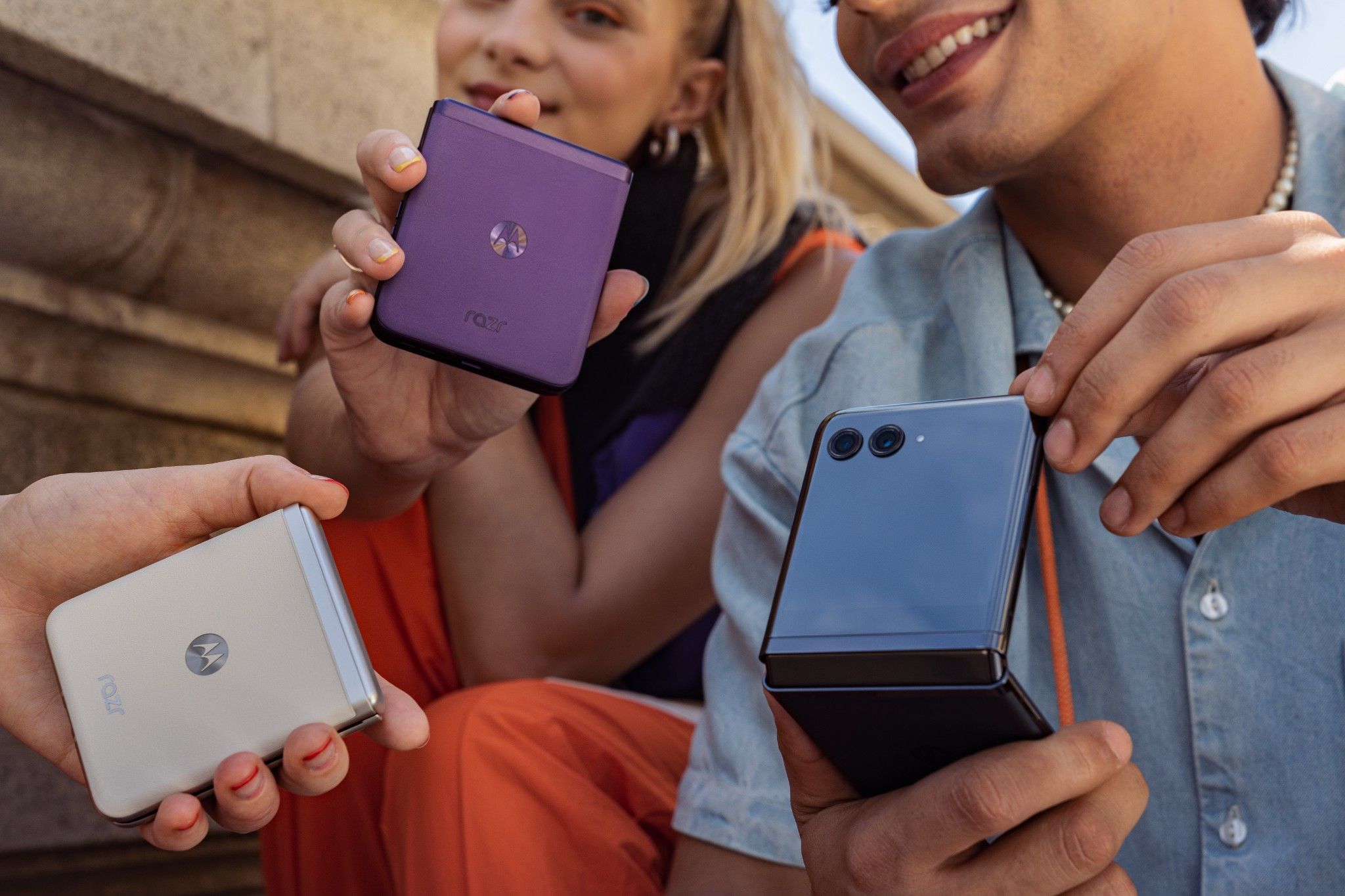 Which Motorola Razr (2023) color should you buy?