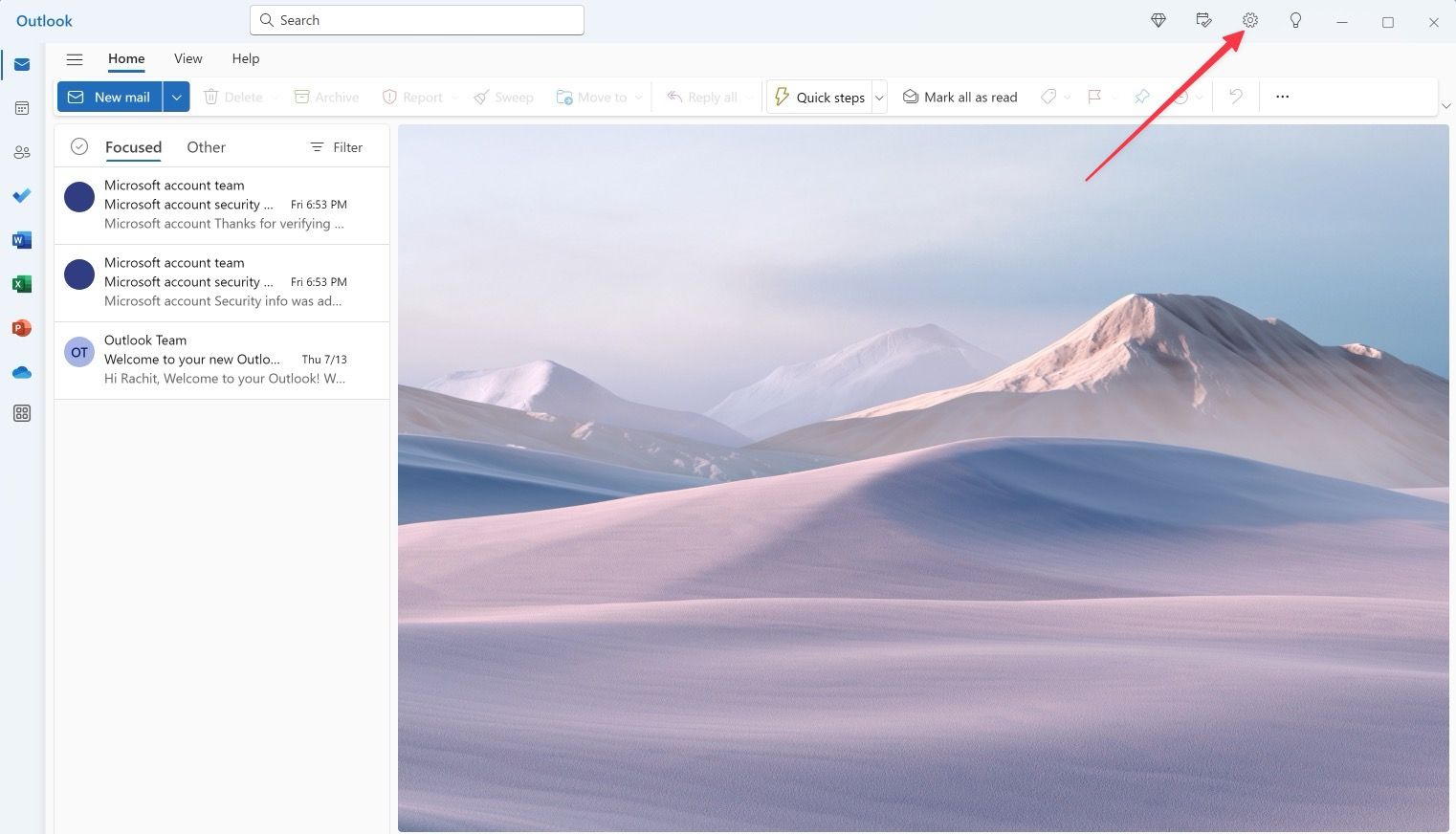 How to set an out of office message in Outlook