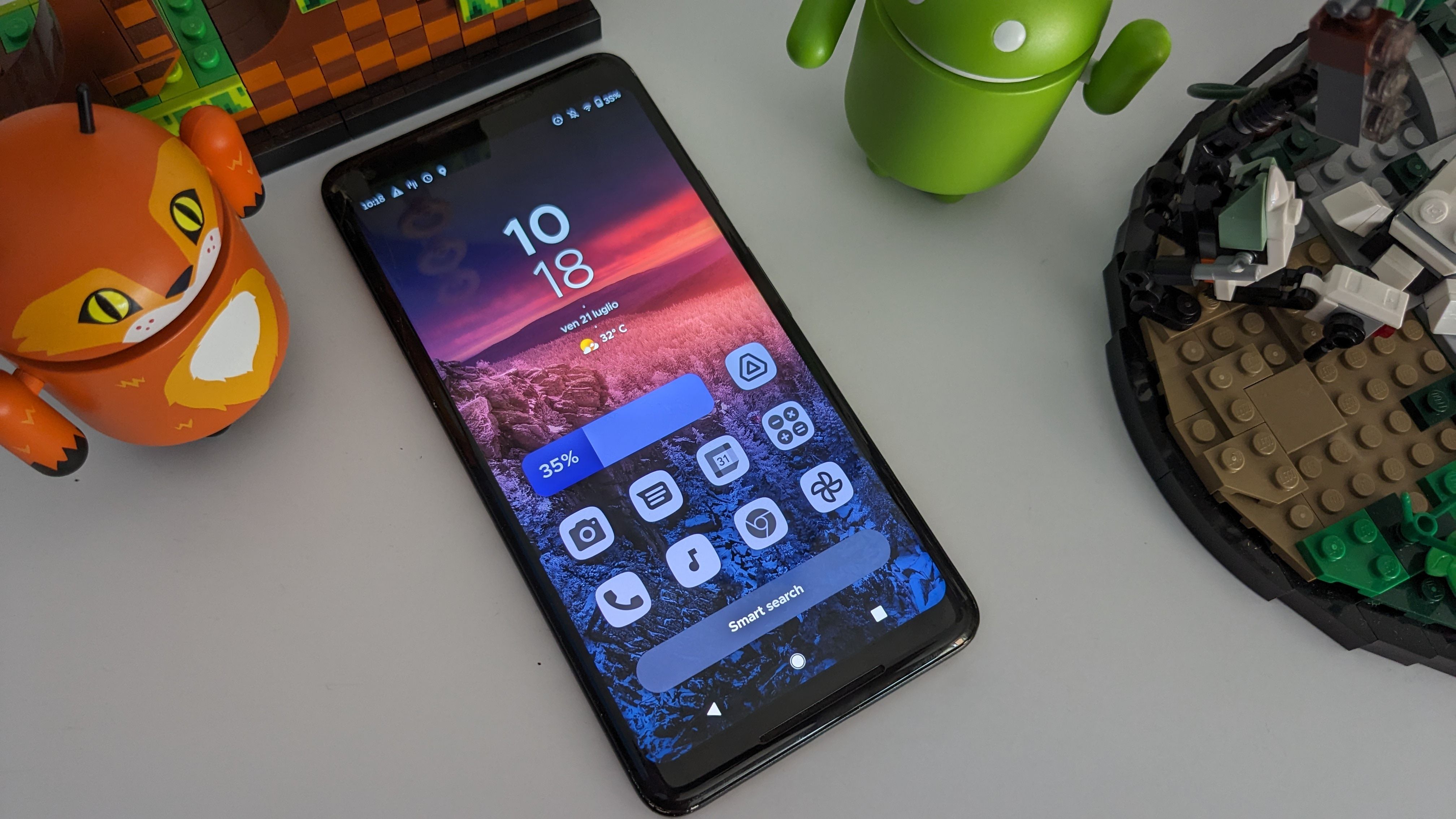 Latest Smart Launcher update brings themed icons to any Android phone