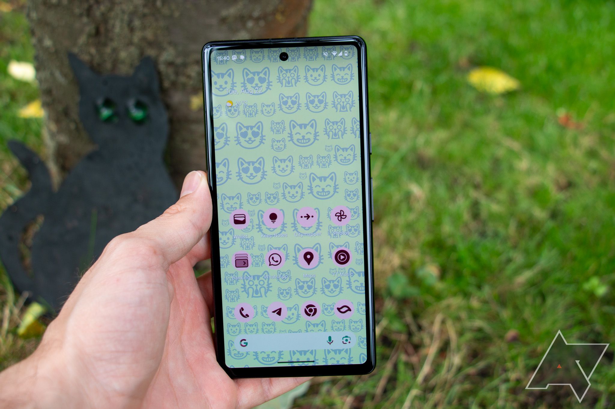 Android 14 review: Predictable progress