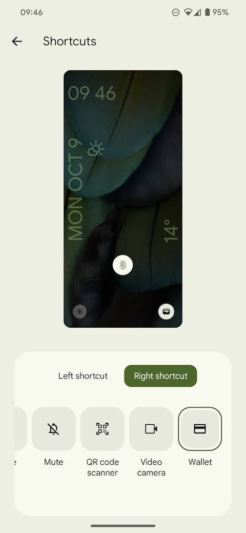 How to customize the Android 14 lock screen